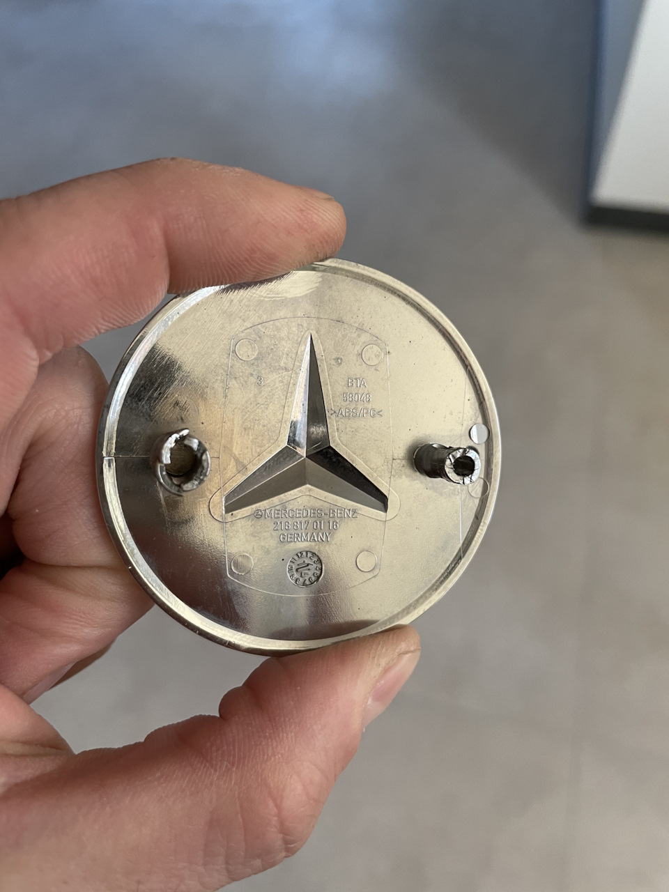 A2188170116 Эмблема мерседес Mercedes | Запчасти на DRIVE2