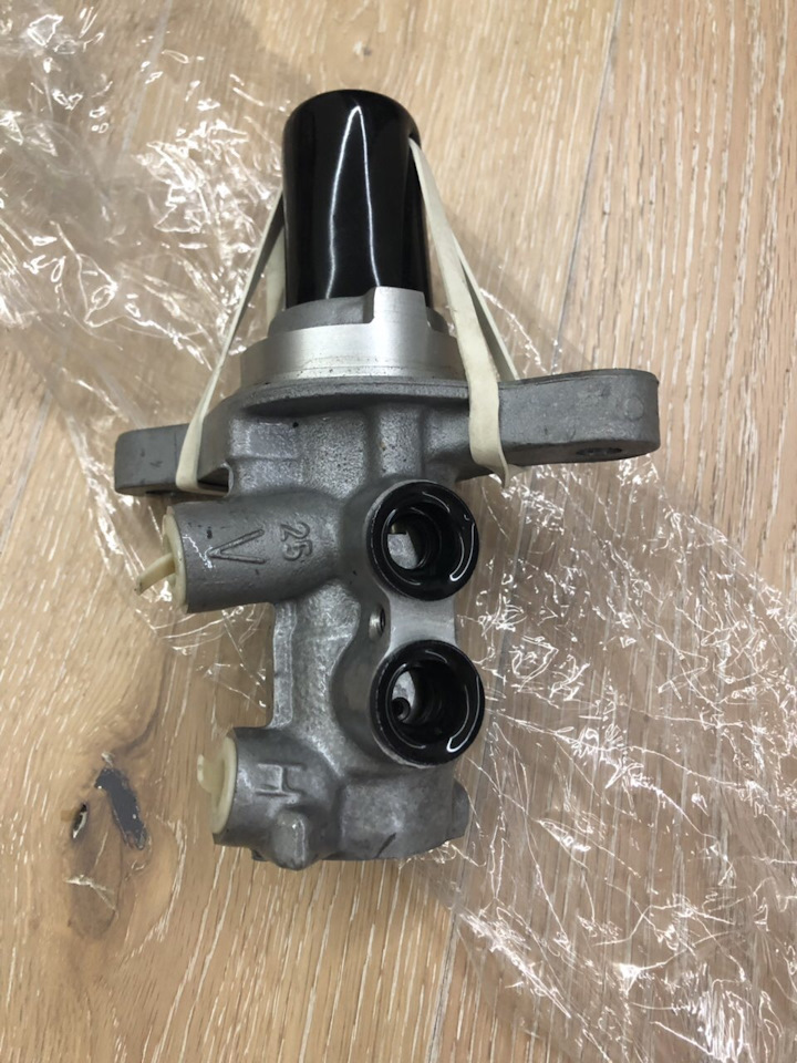 34336851095 Главный тормозной цилиндр BMW | Запчасти на DRIVE2