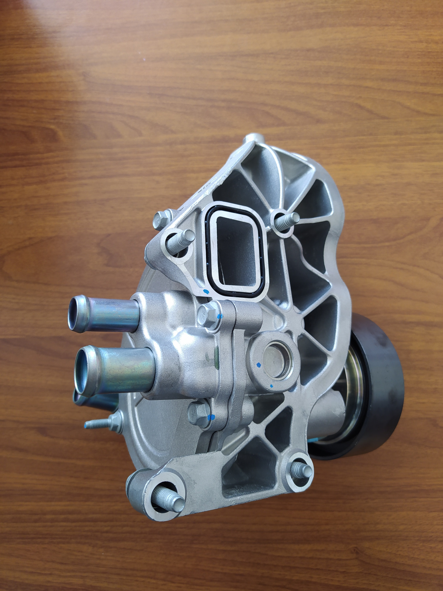 Помпа ОЖ — Chevrolet Captiva (1G), 2,2 л, 2013 года | своими руками ...