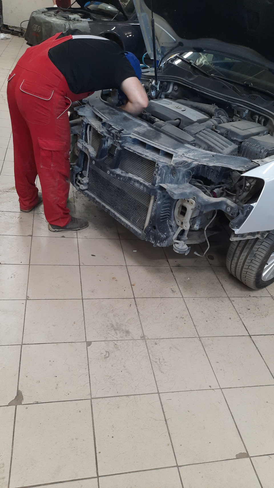 Чистка радиаторов. — Volkswagen Passat B6, 1,8 л, 2008 года | визит на ...