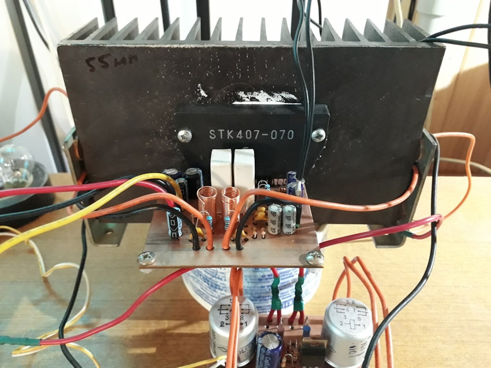 Усилитель на stk402 070 своими руками