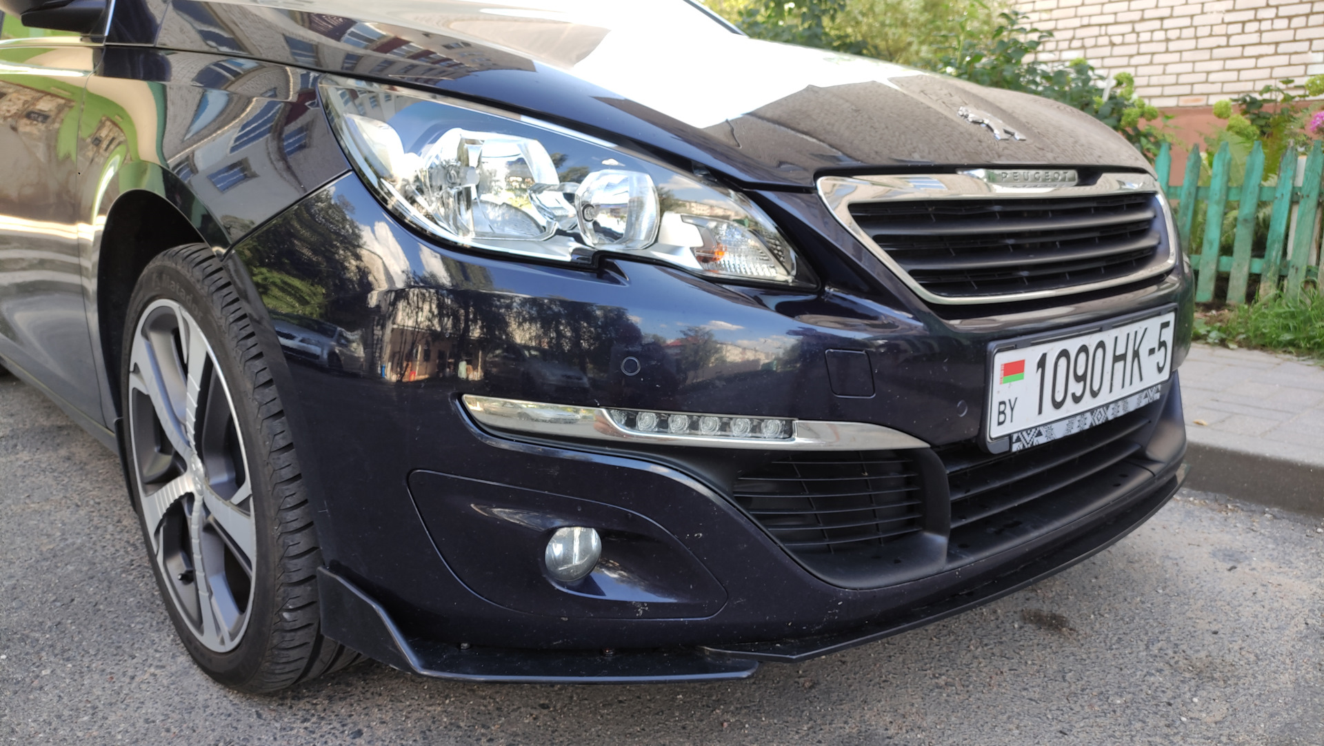 Защита заднего бампера или 40-й месяц — Peugeot 308 SW (2G), 1,6 л ...