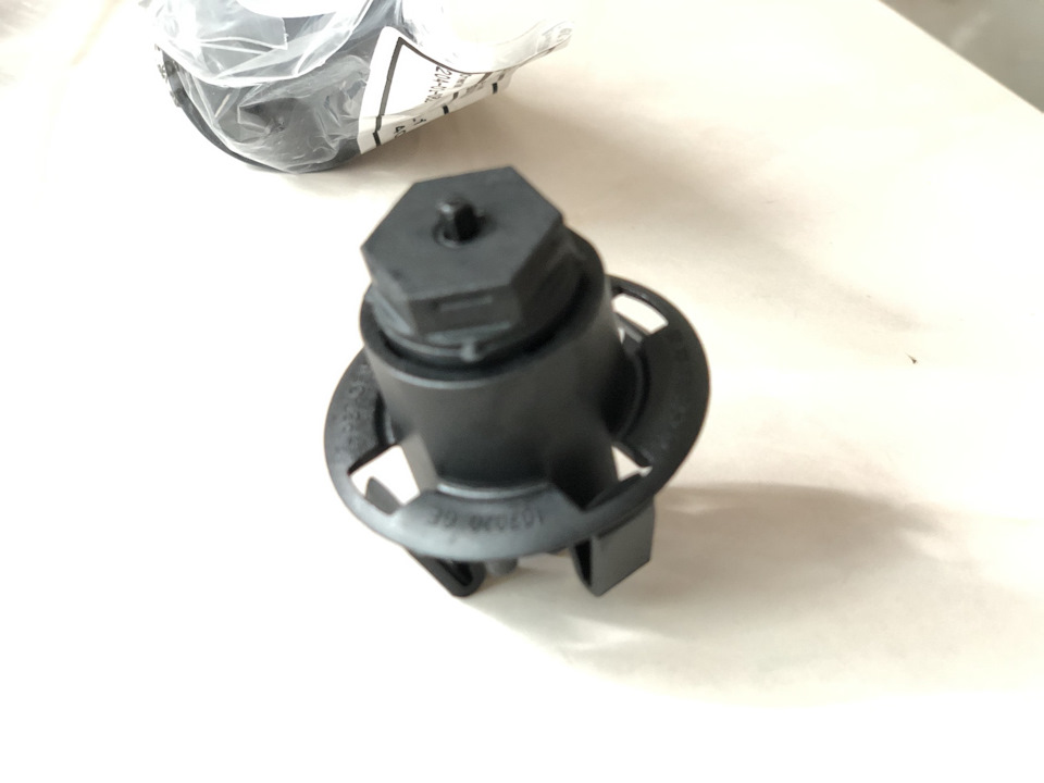 Буферы капота, надо или нет? Ну и переобулся на лето. — BMW X1 (F48), 2 ...