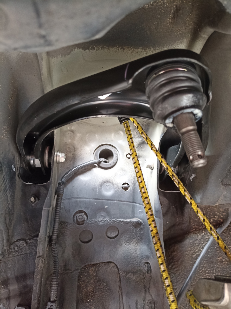 Замена ходовой — комплекс — Lexus IS II, 1,6 л, 2008 года | своими ...