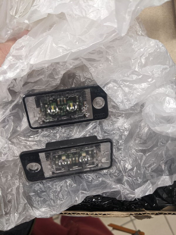 LED подсветка номера — Audi A6 (C6), 2,7 л, 2007 года | стайлинг | DRIVE2