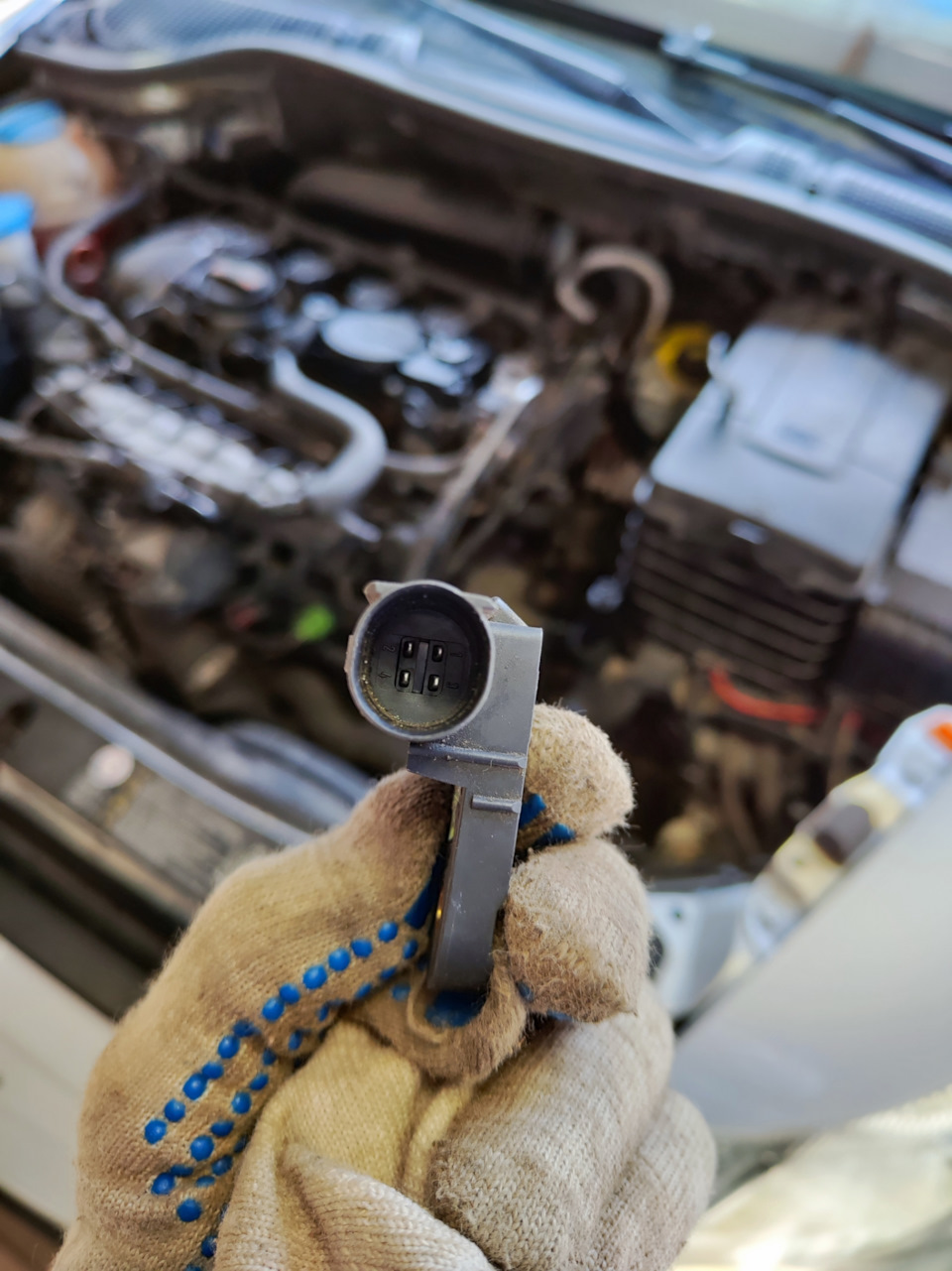 EPC и ошибка P0571 — Skoda Octavia A5 Mk2, 1,8 л, 2012 года | поломка ...