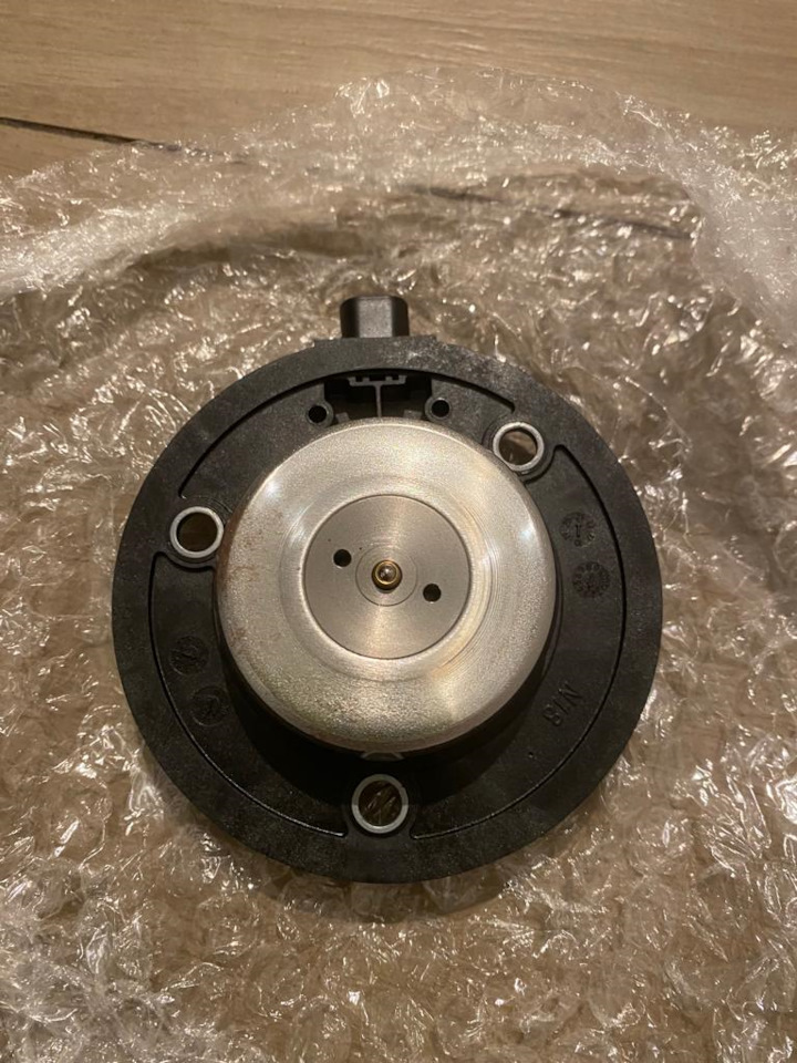 Электромагнитный клапан измненеия фаз ГРМ INA 427003410 ( VAG ...