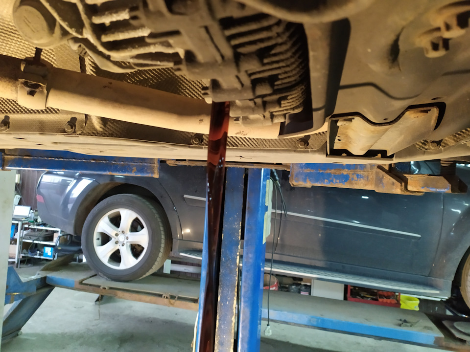 Замена вилки выбора передач — Daewoo Lanos, 1,5 л, 2008 года ...