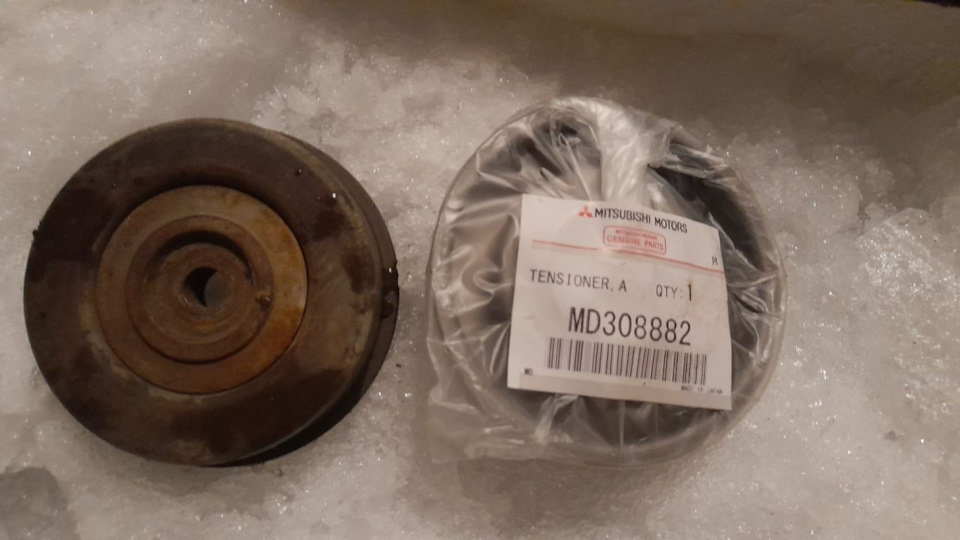 Ролик компрессора. Замена на Mitsubishi MD 308882 — Mitsubishi Cedia, 1 ...