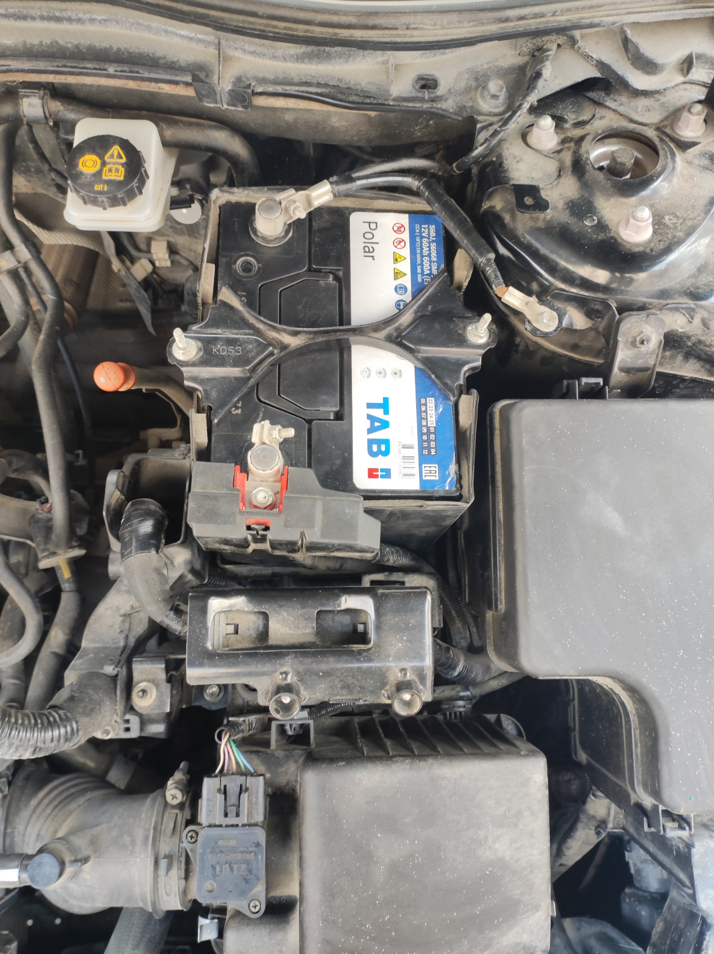 Время нового АКБ настало) — Mazda 3 (3G) BM, 1,6 л, 2014 года ...