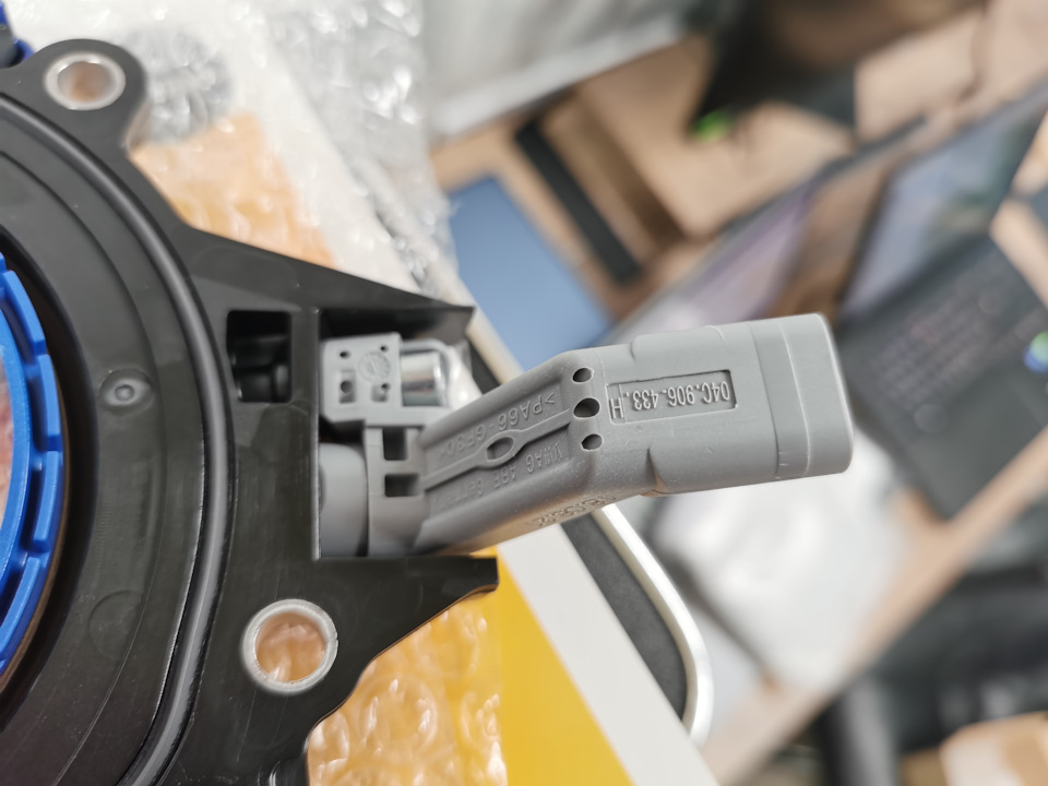 Устранение течи масла на стыке коробки и двигателя – сальник коленвала ...