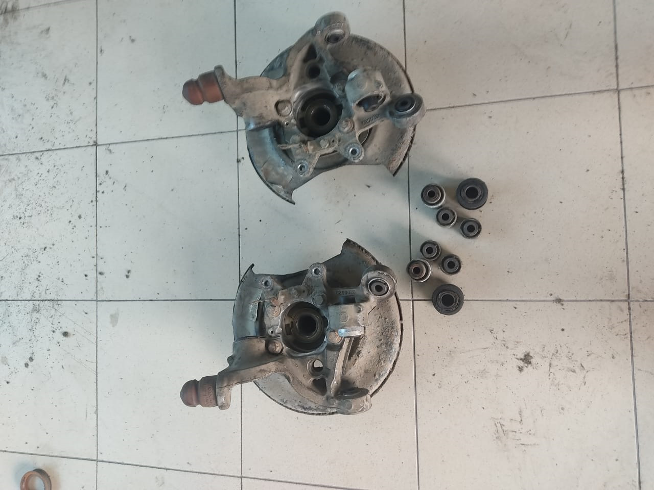 Замена сайлентблоков заднего подрамника, рычагов перед/зад, переборка ...