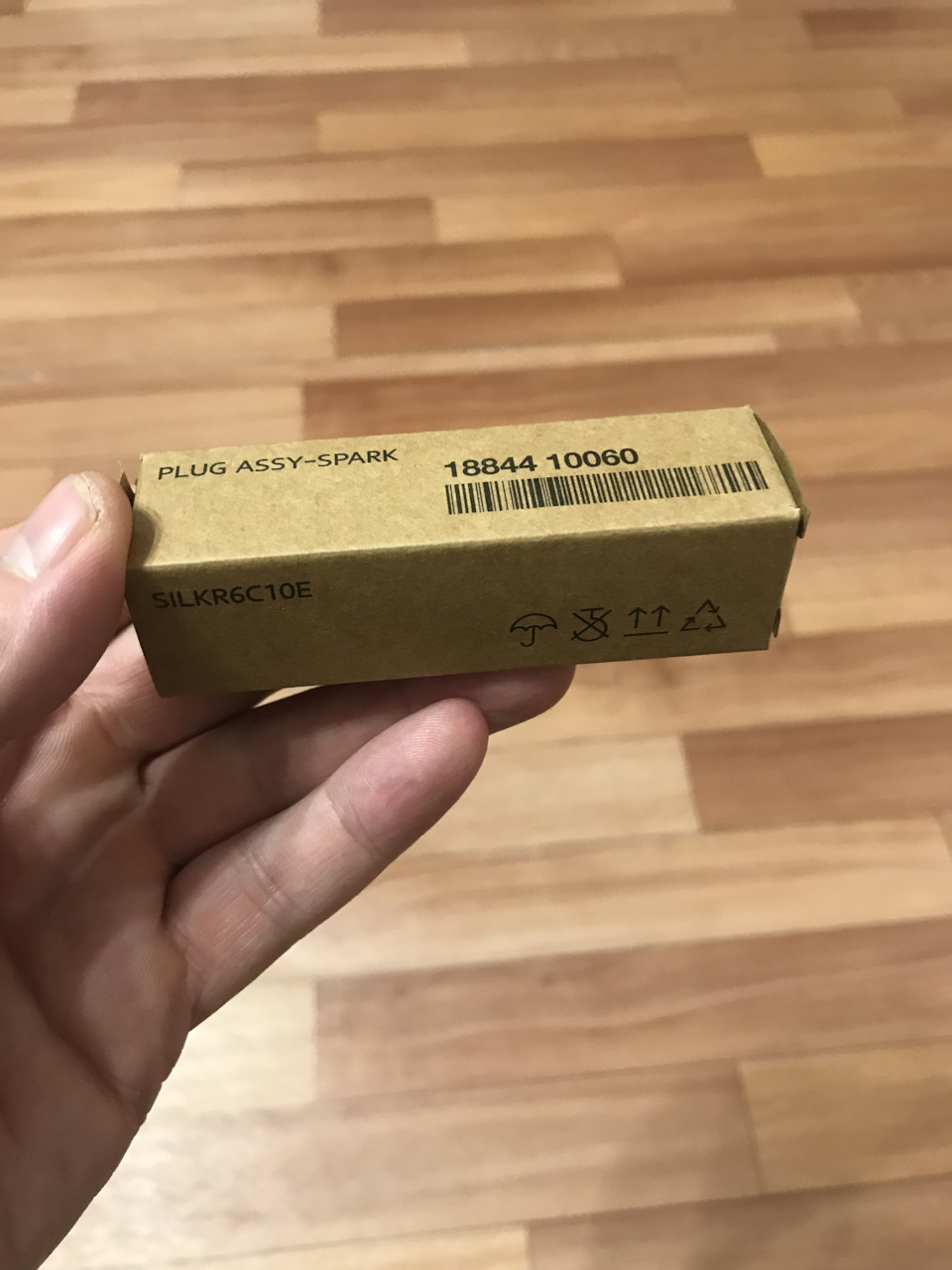 SILKR6C10E Свеча зажигания 97098 NGK | Запчасти на DRIVE2