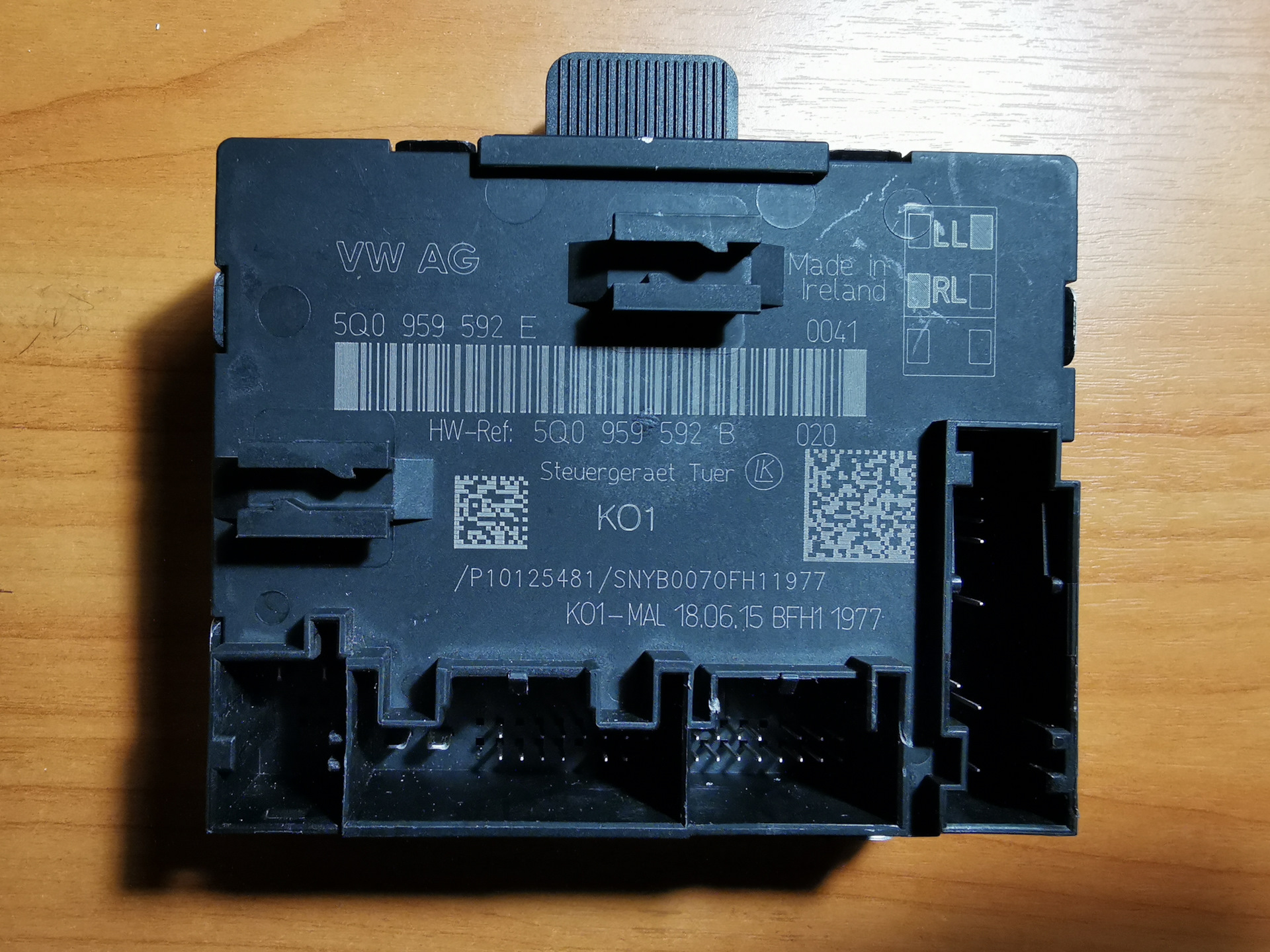 Решение вопроса с барабашкой в двери — Volkswagen Passat Alltrack (B8 ...