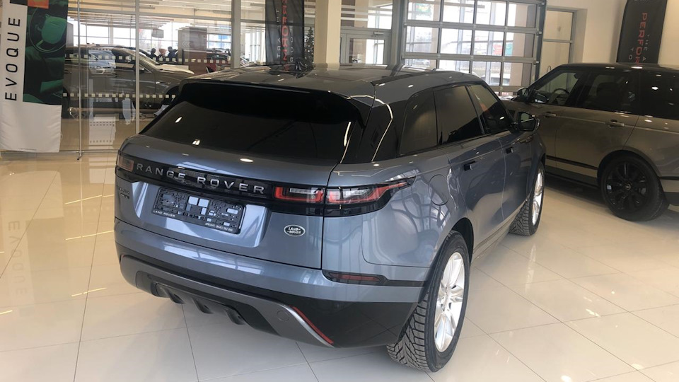Land Rover Range Rover Velar 2.0 дизельный 2019 | R Dynamic, Byron Blue ...