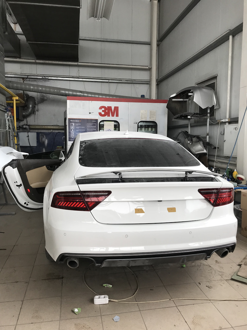 Задний бампер рестайлинг S7 — Audi A7 Sportback (1G), 3 л, 2012 года ...