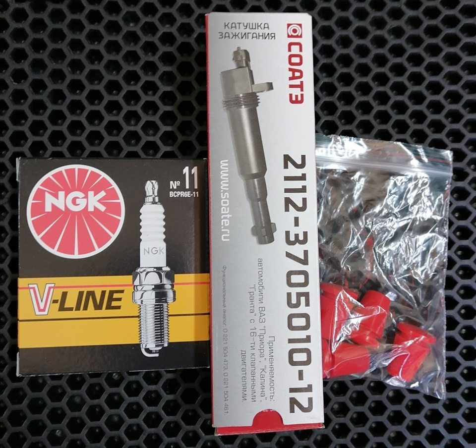 Замена катушки зажигания — Lada Приора хэтчбек, 1,6 л, 2010 года ...