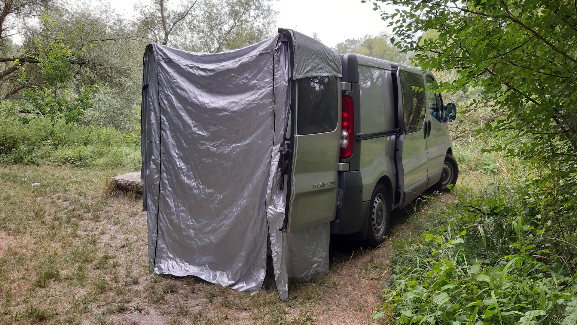 Палатка — душевая. — Opel Vivaro (1G), 2 л., 2007 года | аксессуары ...