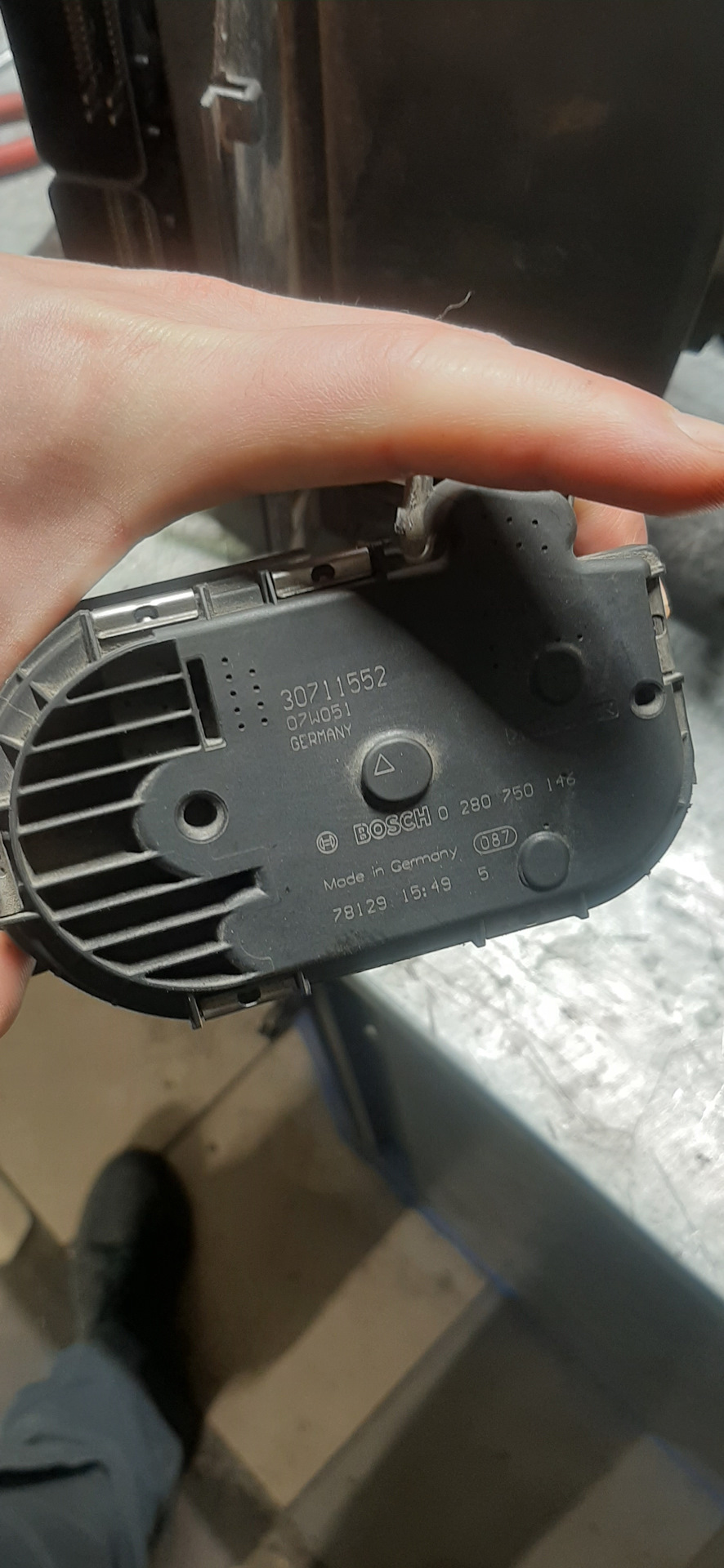 30711552 Дроссельная заслонка Volvo | Запчасти на DRIVE2