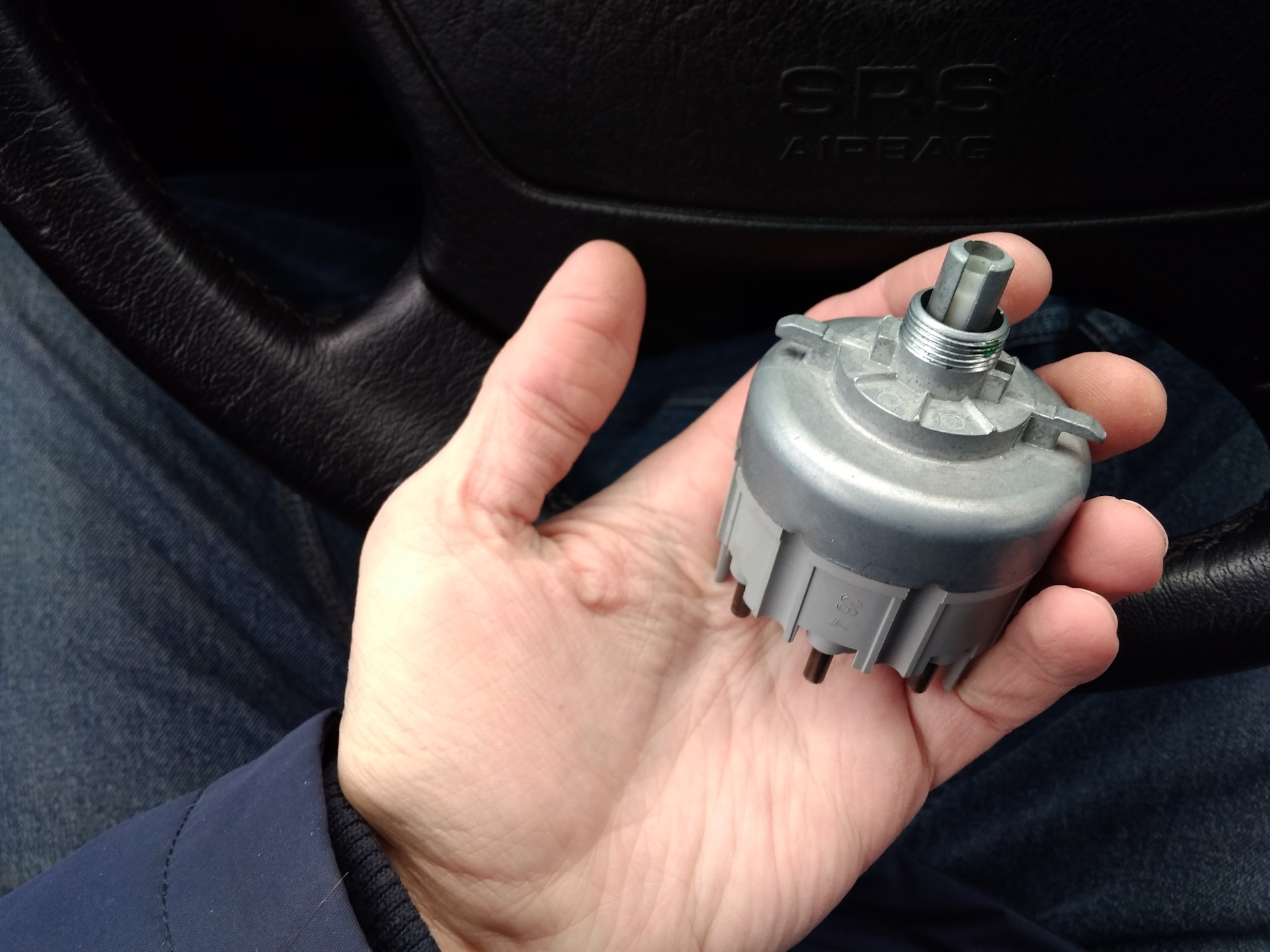 W140 S500 — 131 Меняем переключатель света на новый — Mercedes-Benz S ...