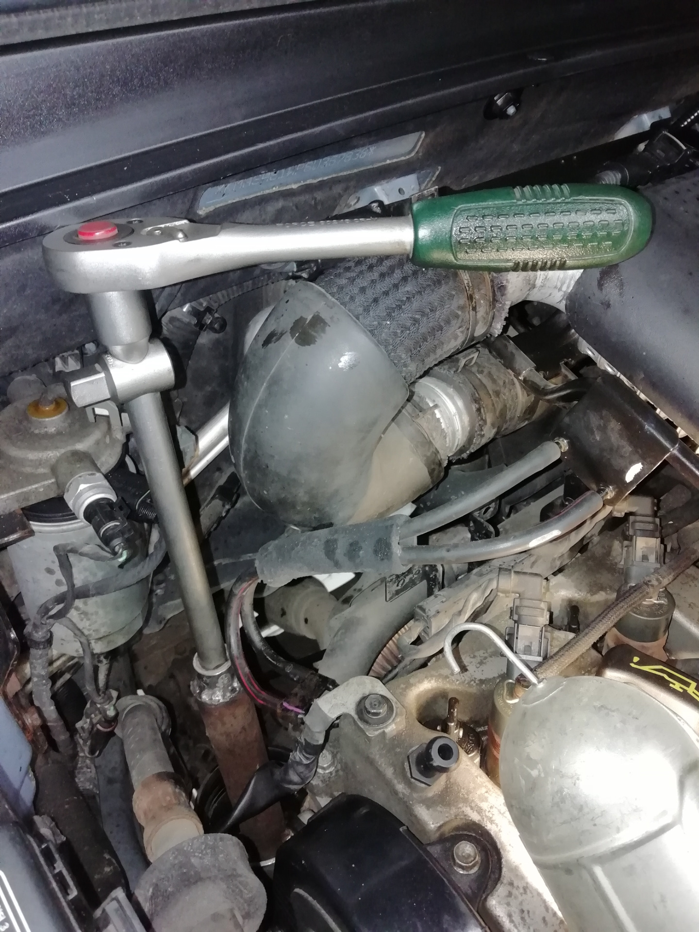 Устранение течи масла из под прокладок маслянного теплообменника и ...