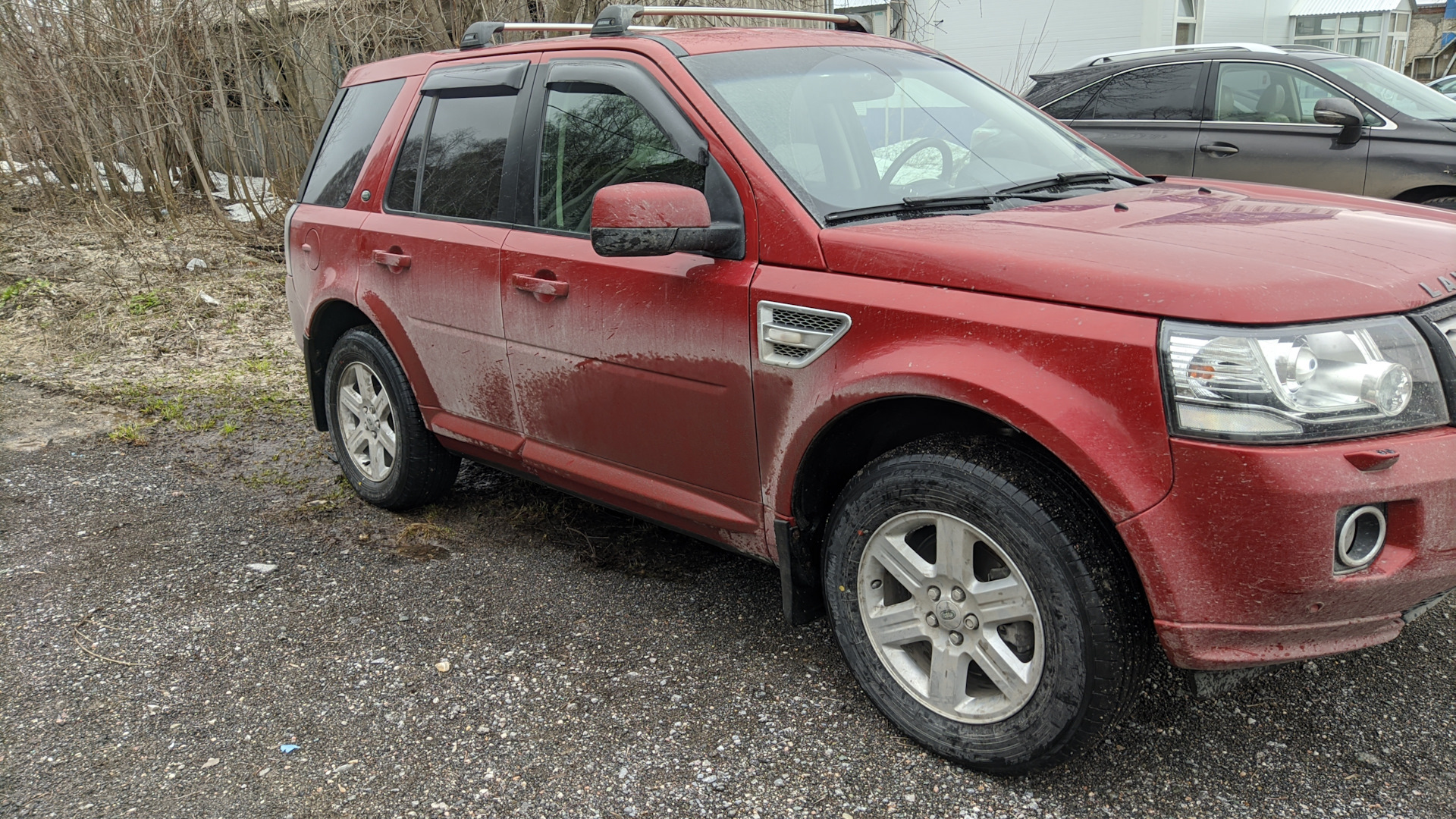 Летняя резина Yokohama Bluearth-XT AE61 235/65 R17 — Land Rover ...