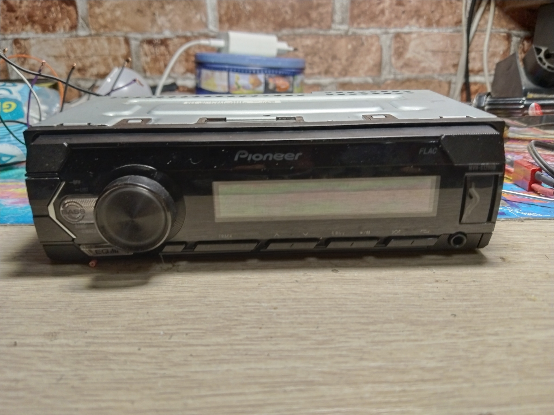 Модификация магнитолы Pioneer MVH-S120UB — DRIVE2