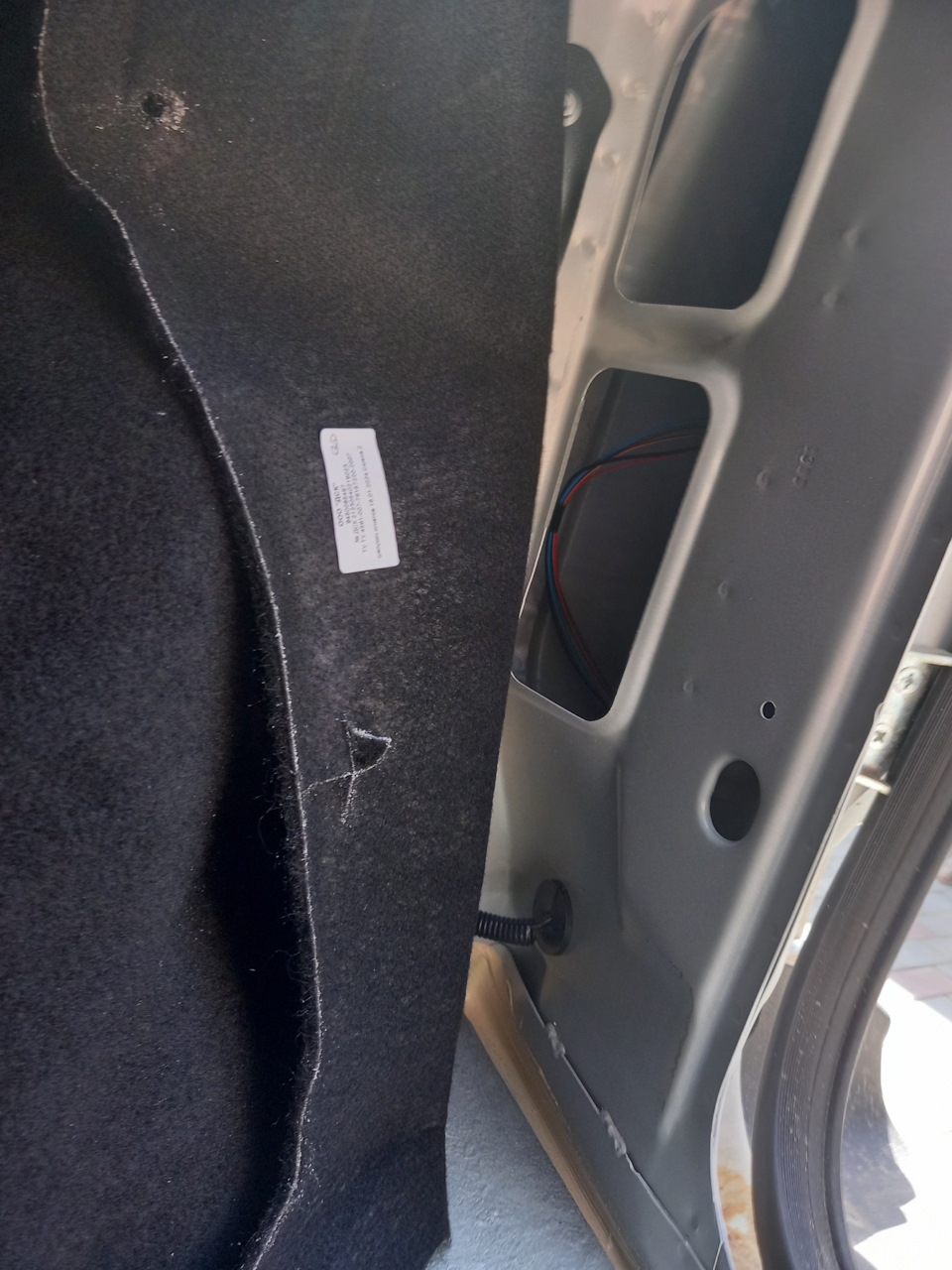 Установка розетки фаркопа нива тревел. — Lada Niva Travel, 1,7 л, 2024 ...