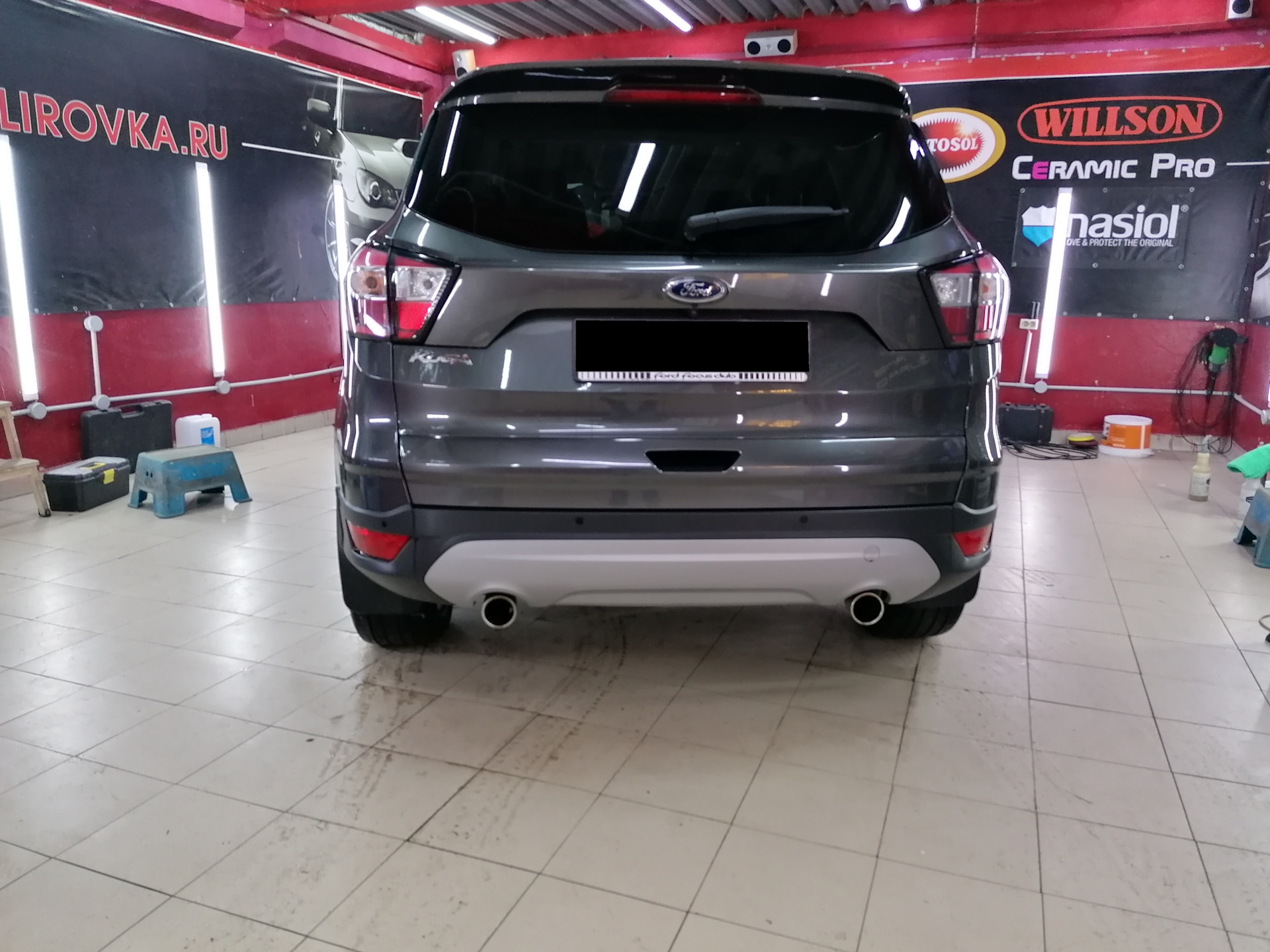 Полировка кузова Куги 2 в цвете Magnetic — Ford Kuga (2G), 2,5 л, 2019 ...