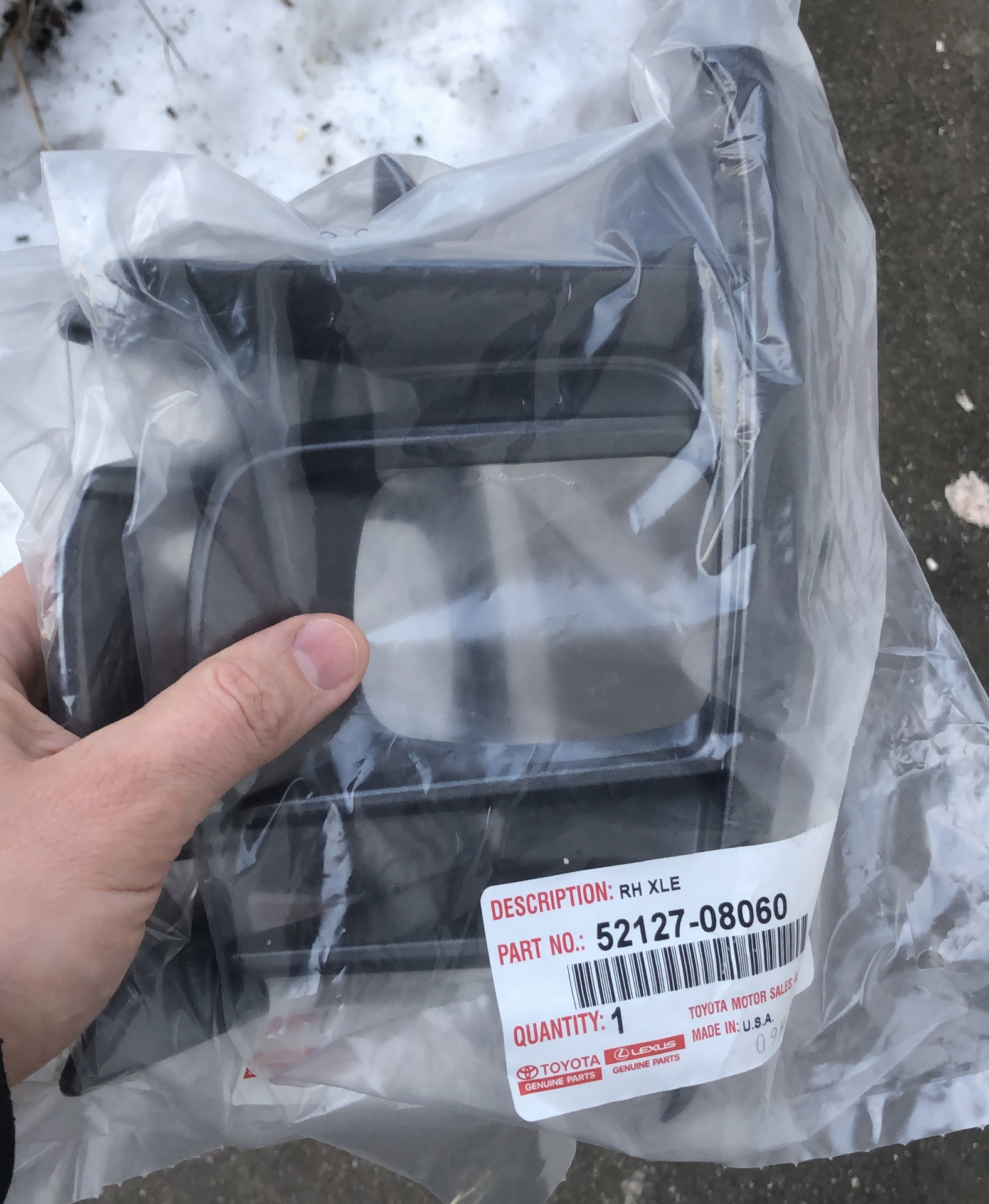 Установка LED ПТФ от LEXUS — Toyota Sienna (3G), 3,5 л, 2018 года ...