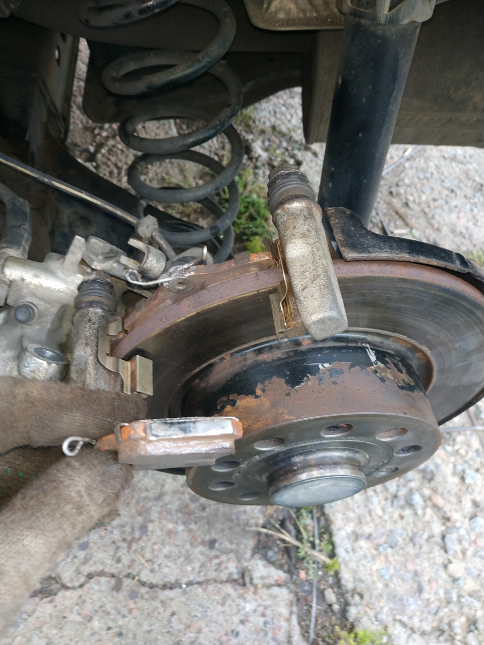 вставки из нержавейки для задних колодок — Skoda Octavia A7 Mk3, 1,4 л ...