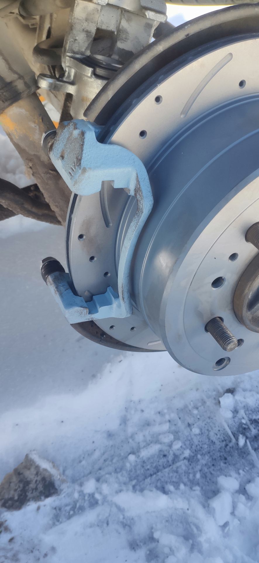 28.Задние тормоза. Ребилд — Toyota Land Cruiser 100, 4,7 л, 2003 года ...