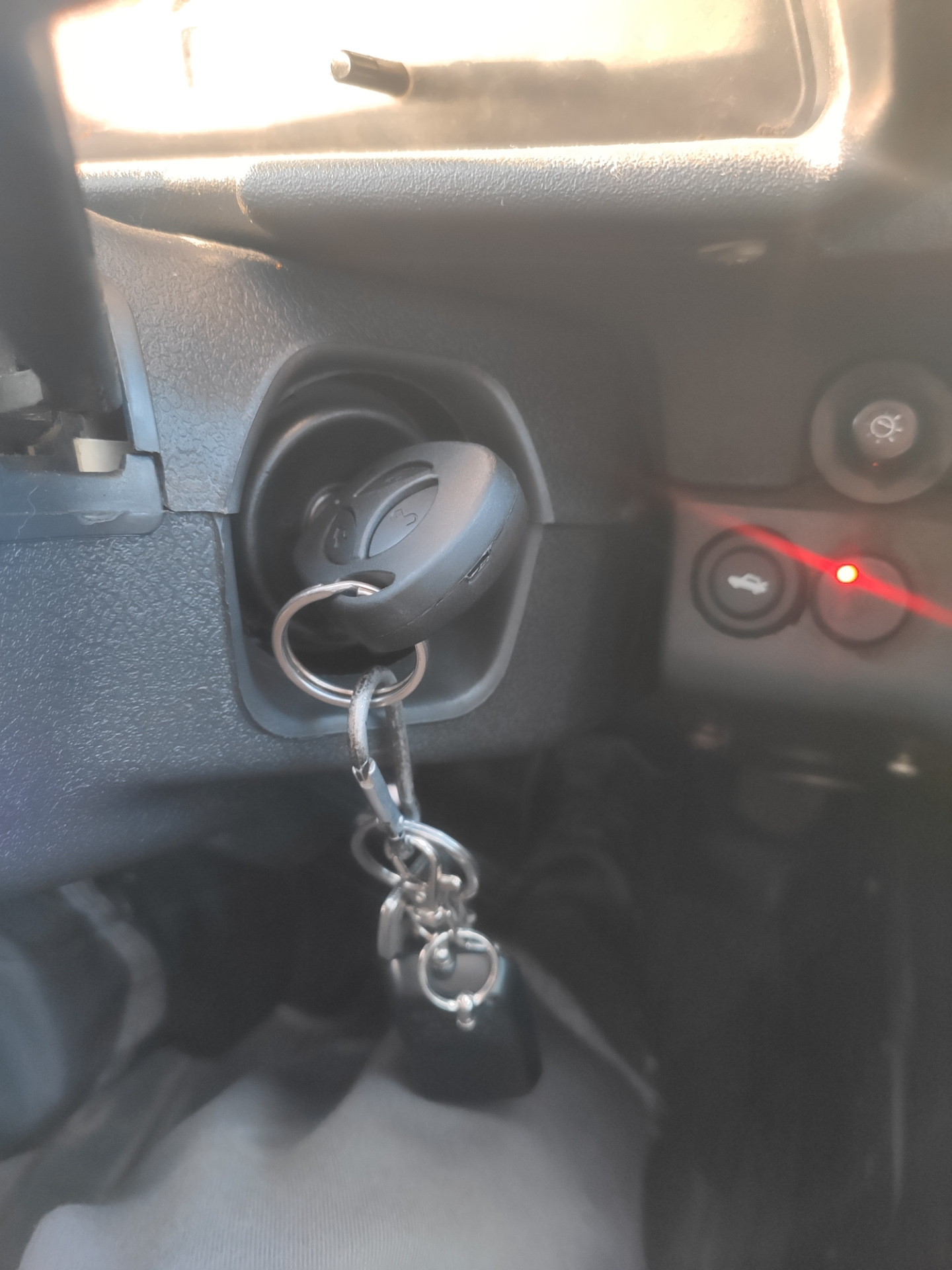 Ключ от Приоры — Lada 21102, 1,5 л, 2001 года | стайлинг | DRIVE2