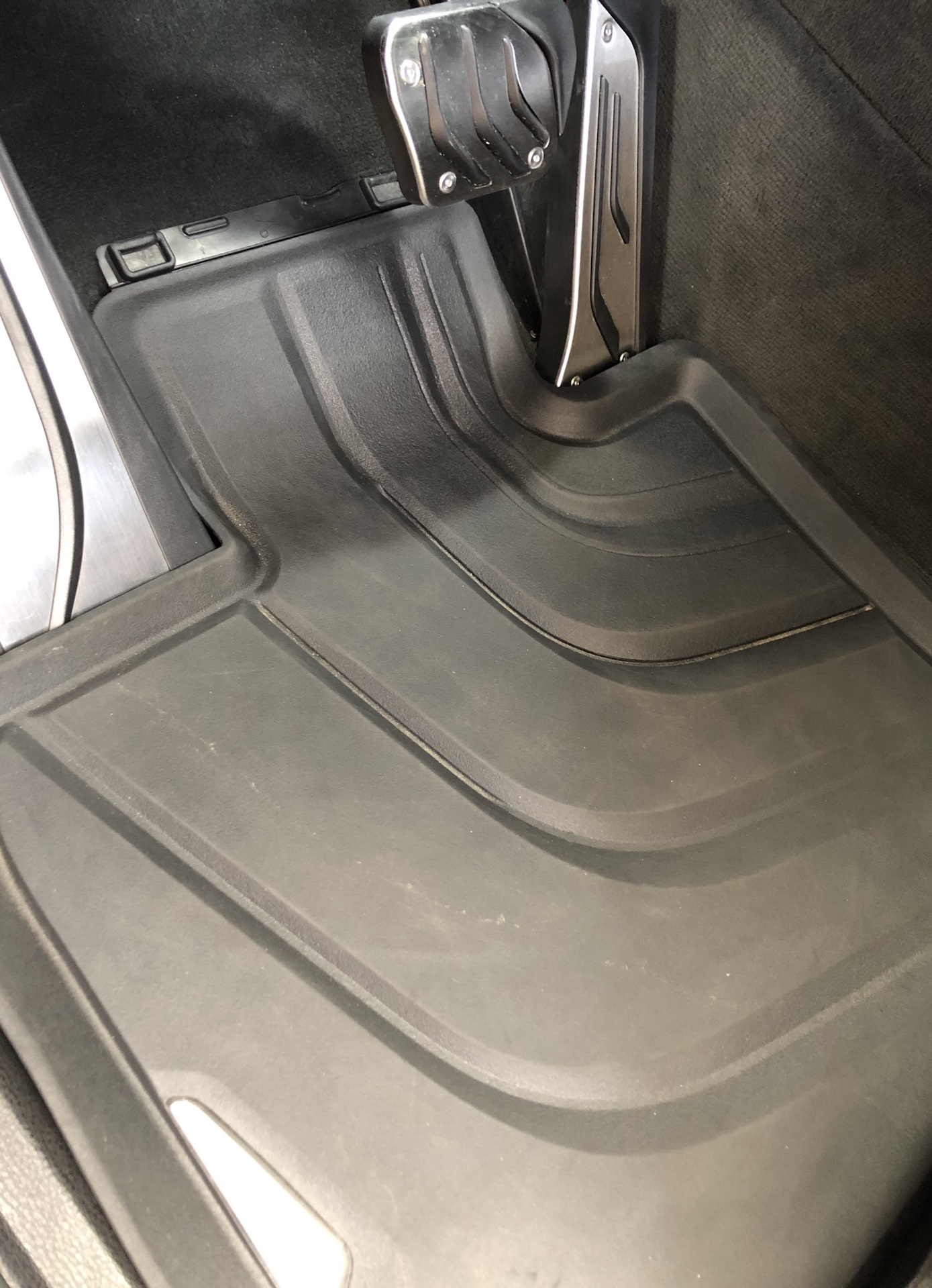 Салонные ковры F15 — BMW X5 (E70), 0,5 л, 2018 года | аксессуары | DRIVE2