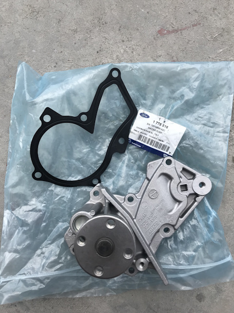 1778516 Насос водяной / 1.25/1.4/1.6 Zetec-S/Ecoboost 01~ Ford ...