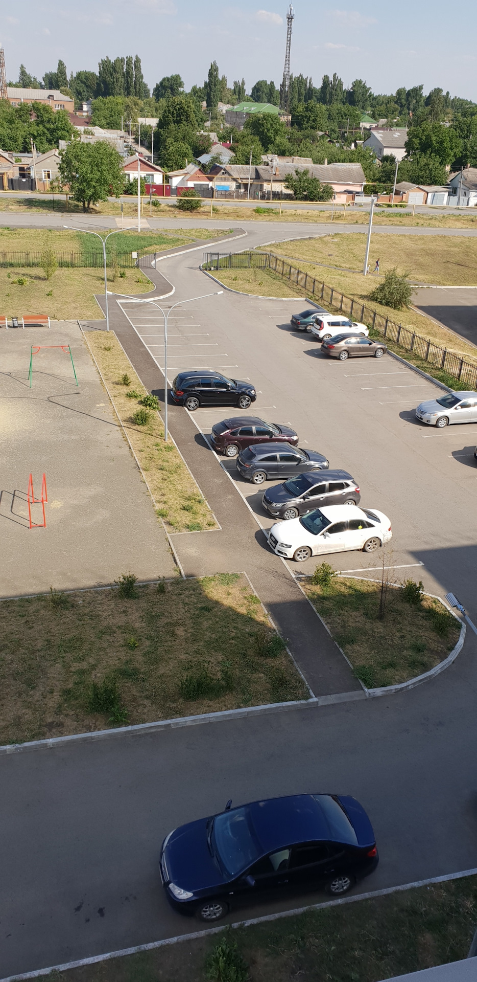 Помыл — Mercedes-Benz M-Class (W164), 3 л, 2010 года | фотография | DRIVE2