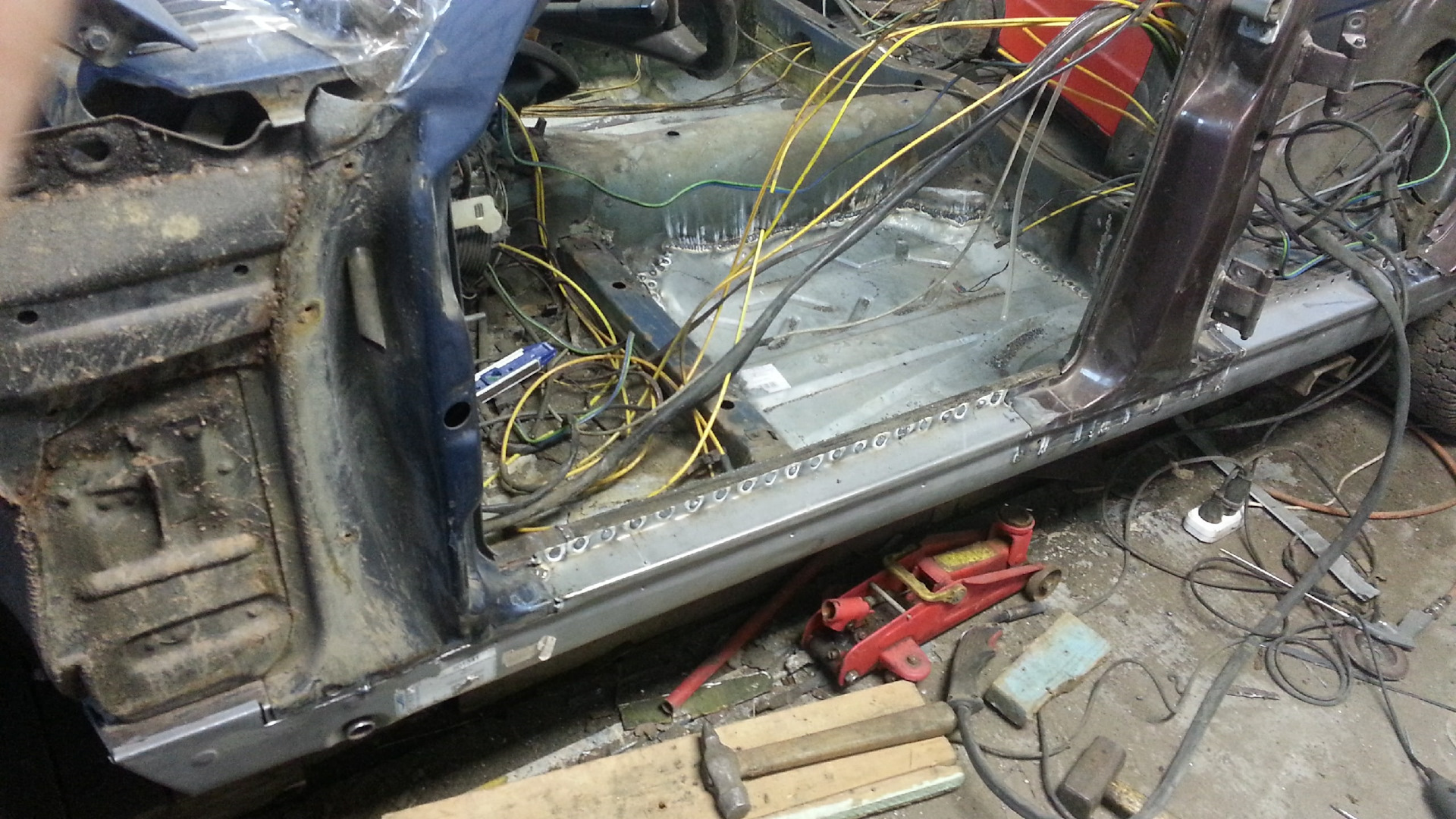 Установка чешского ACM — Ford Focus III Hatchback, 1,6 л, 2013 года ...