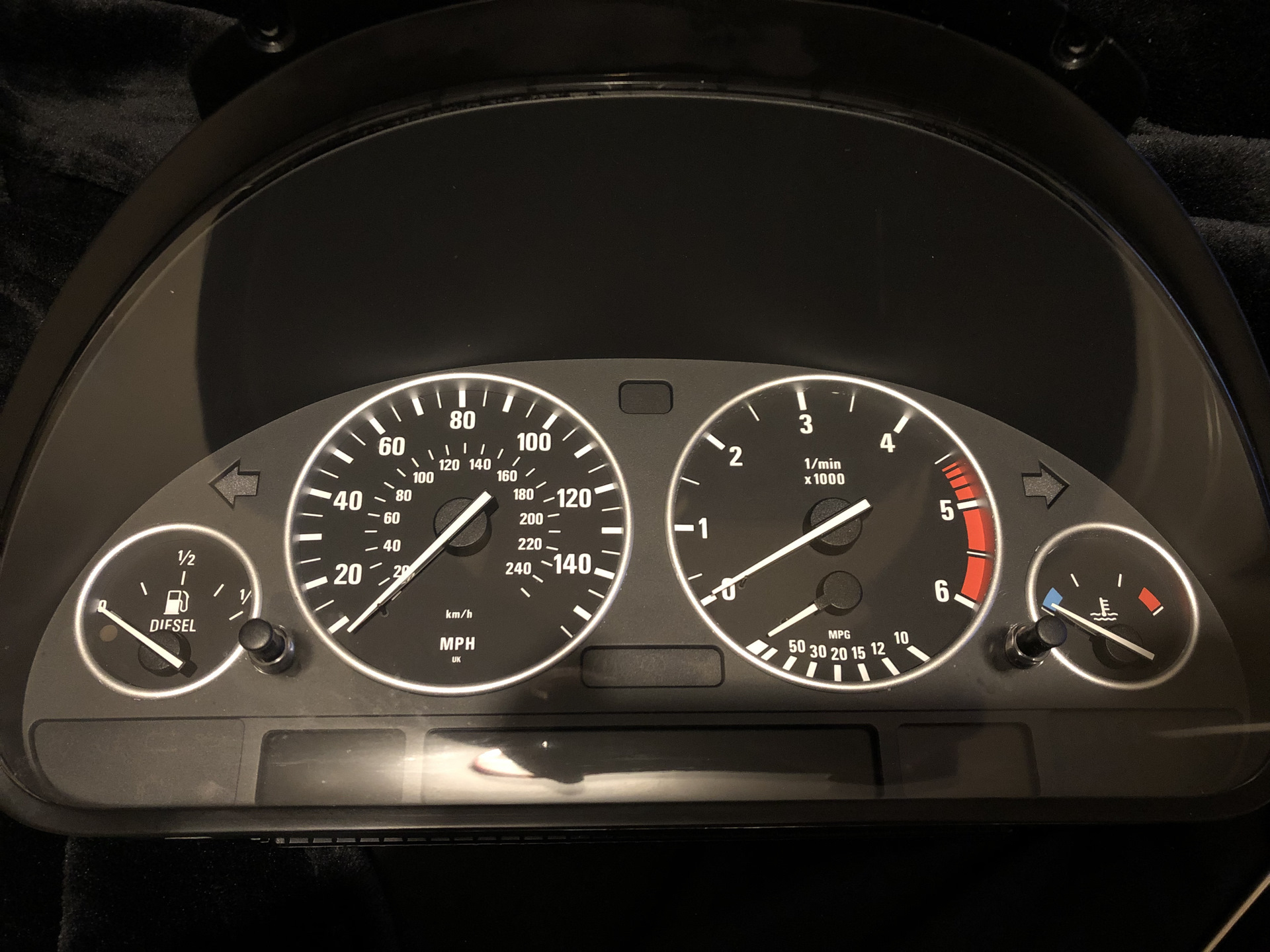 #13 Установка колец в приборку. — BMW X5 (E53), 3 л, 2005 года ...