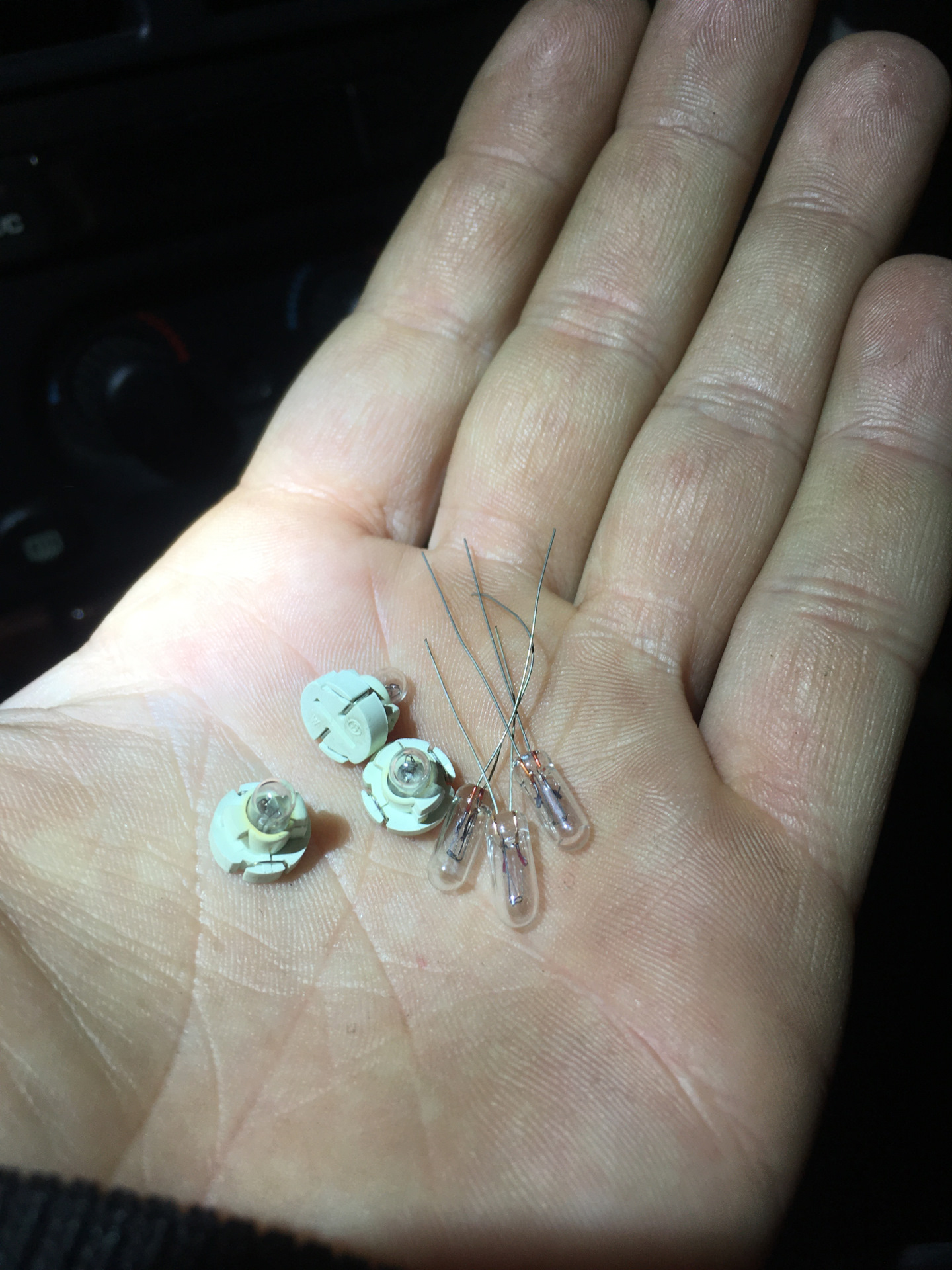 Пересвет потолочной консоли — Jeep Grand Cherokee (WJ), 4 л, 2001 года ...