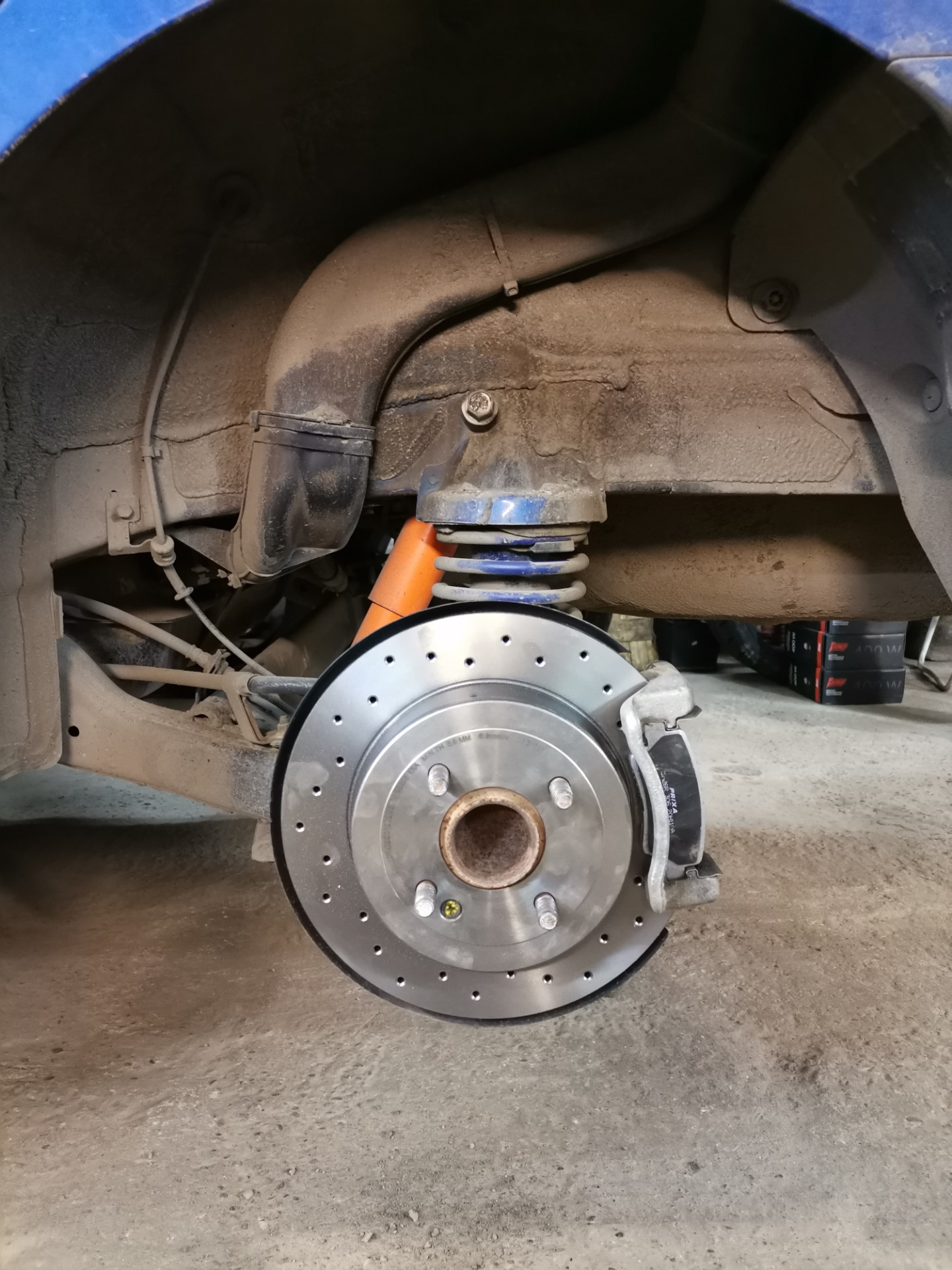 Тормозные диски Brembo — Hyundai Solaris (1G), 1,6 л, 2012 года ...