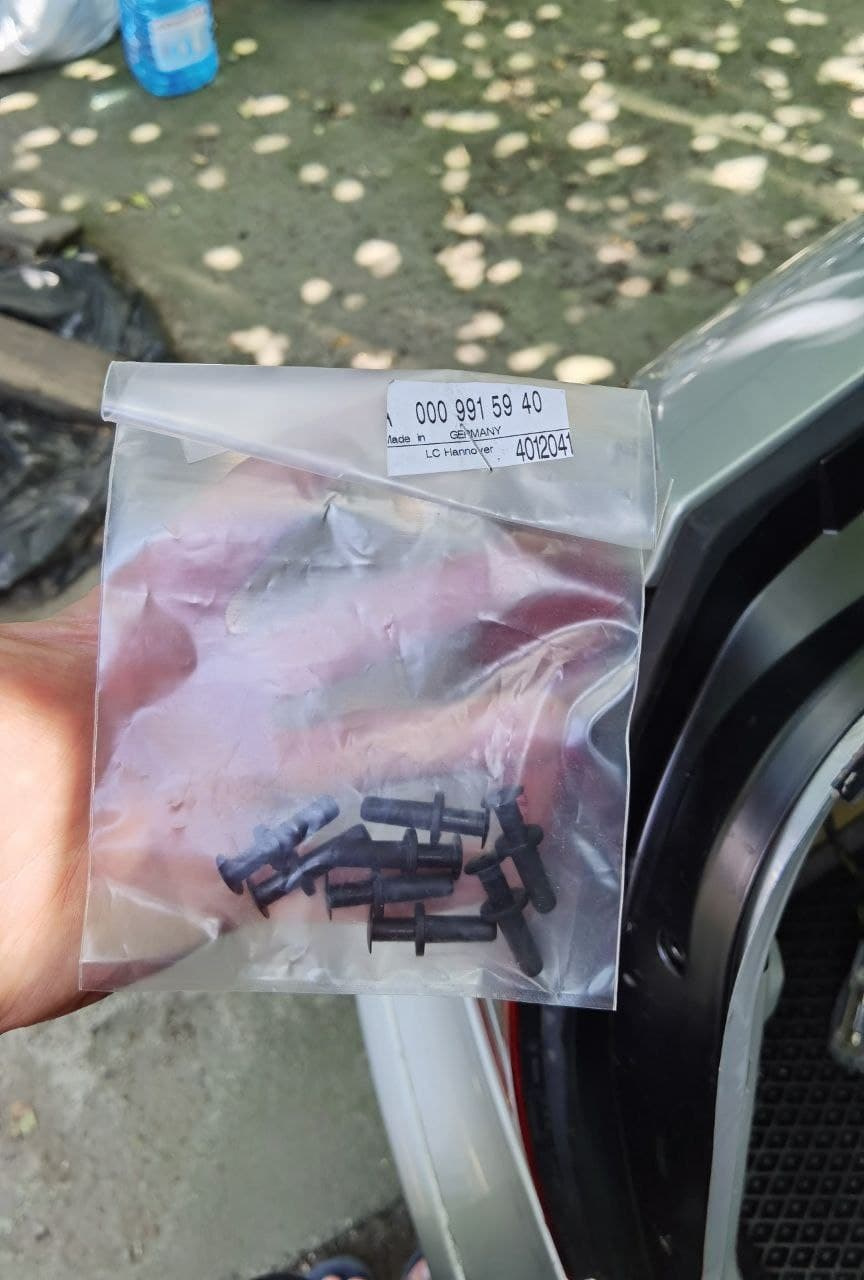 Вода в багажнике W211 — Mercedes-Benz E-Class (W211), 2,2 л, 2007 года ...