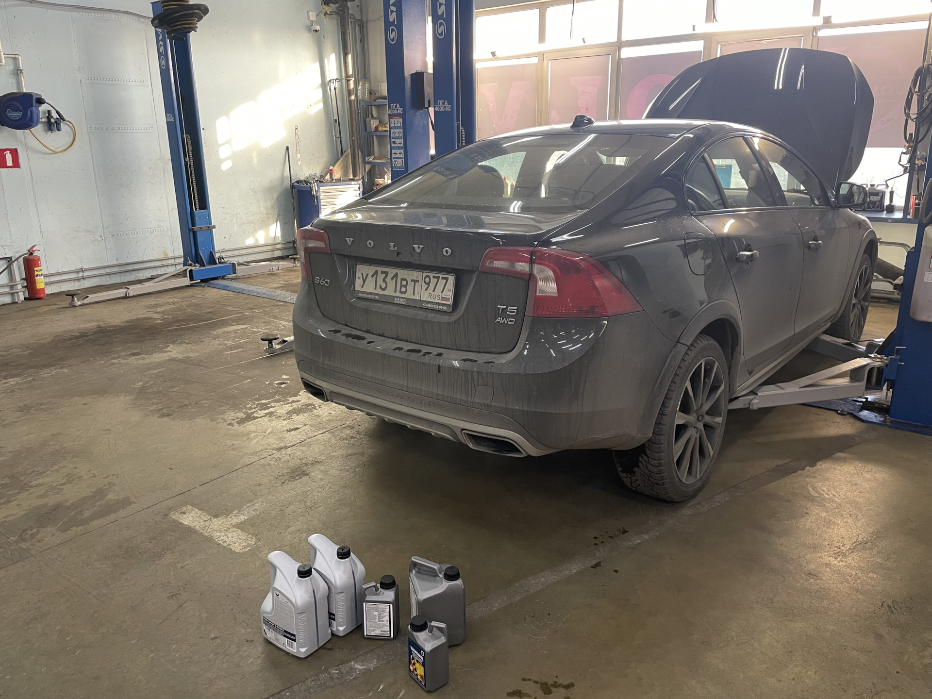 4. Перове мое ТО, меняю все масла фильтра. — Volvo S60 Cross Country, 2 ...