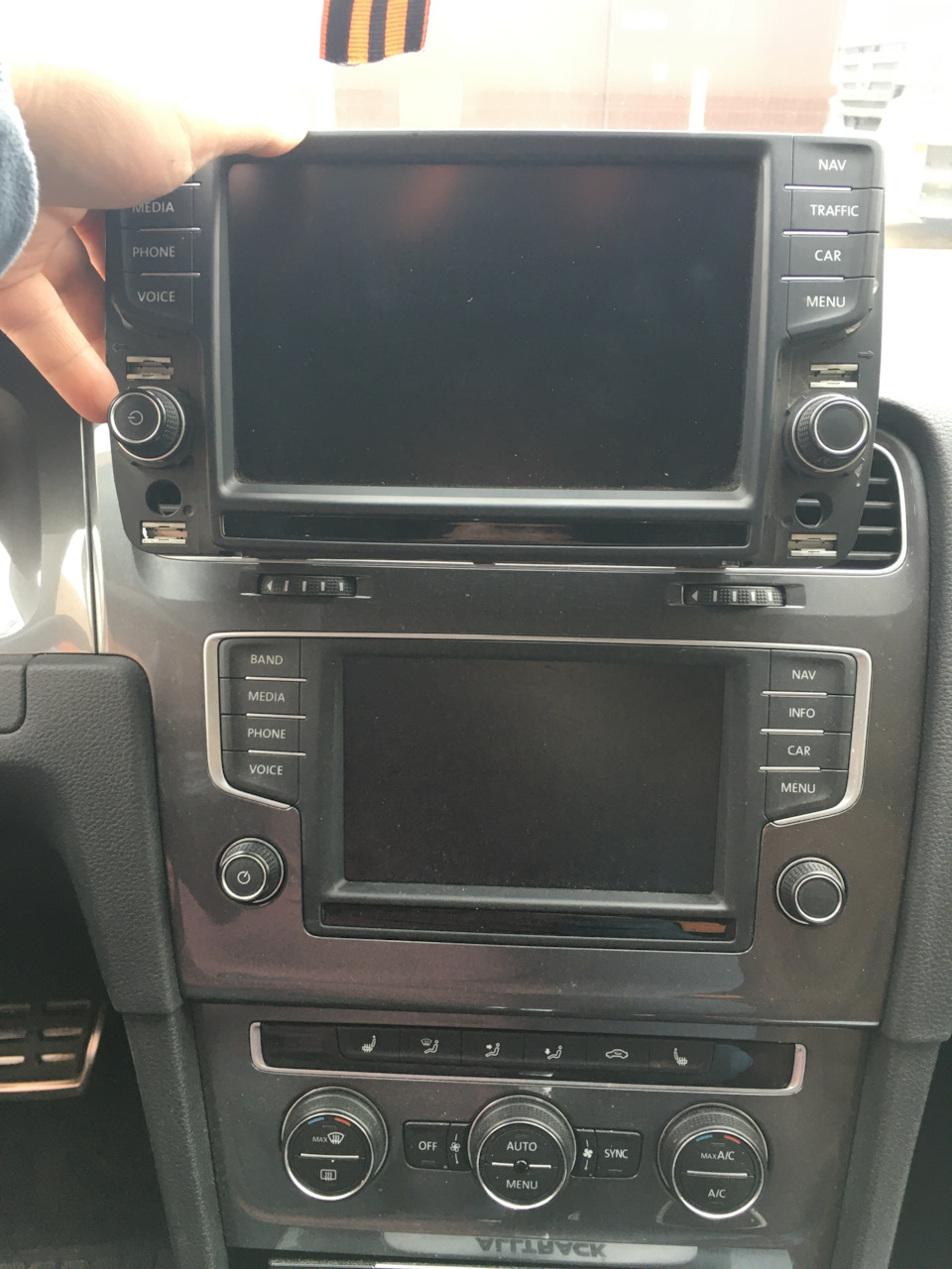 Discover pro — Volkswagen Golf Alltrack (Mk7), 1,8 л, 2017 года ...