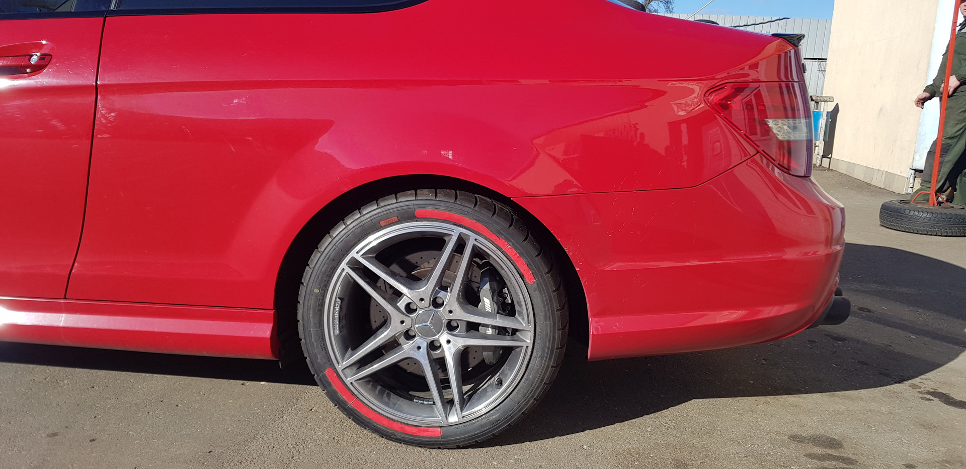 Advan A006 — Mercedes-Benz C 63 AMG (W204), 6,2 л, 2013 года | шины ...