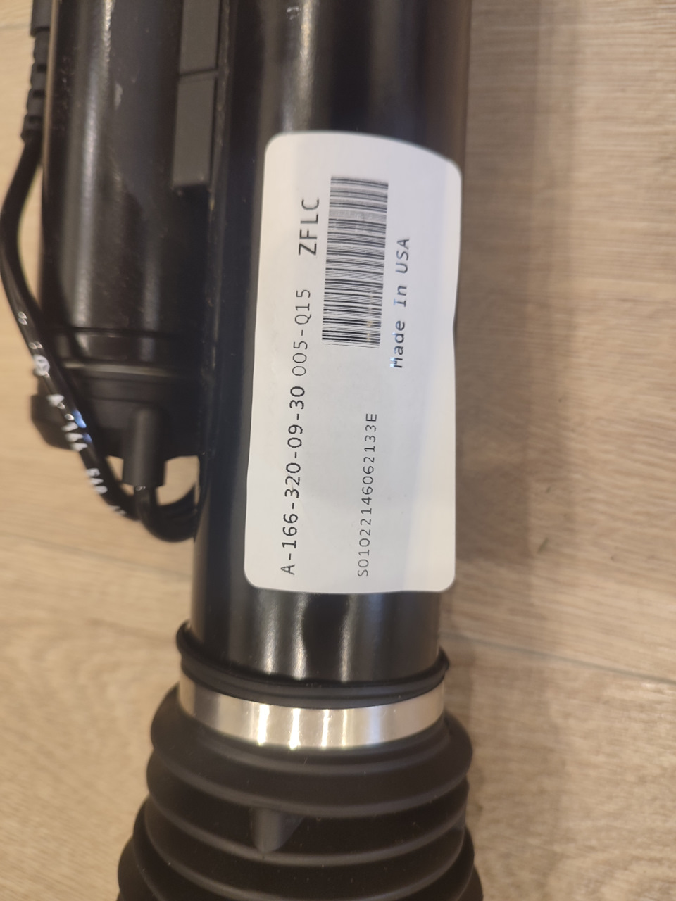 A1663200930 Амортизатор подвески. Mercedes | Запчасти на DRIVE2