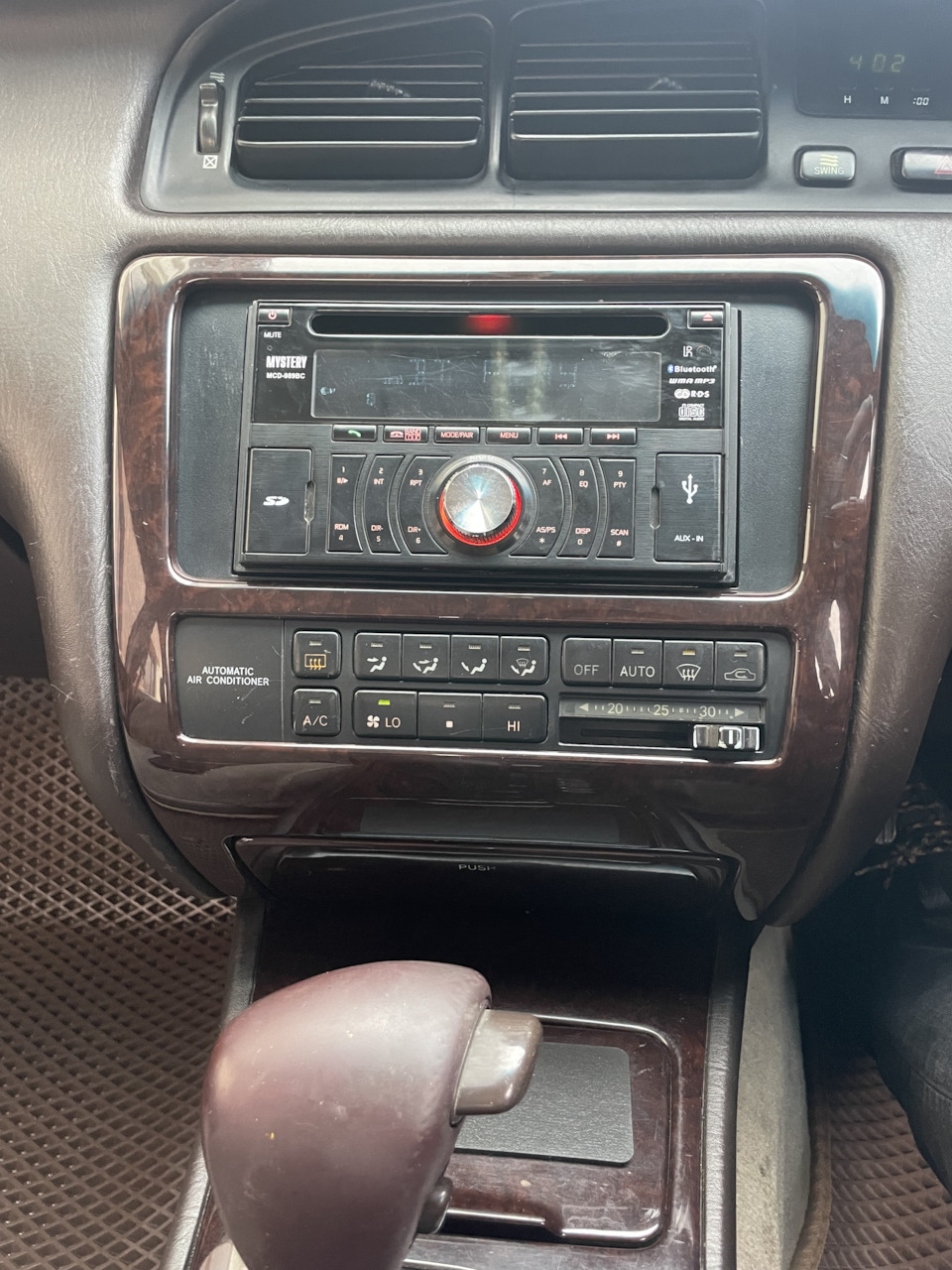 «Опускаю» комплектацию — Toyota Crown Majesta (S140), 3 л, 1993 года | стайлинг | DRIVE2