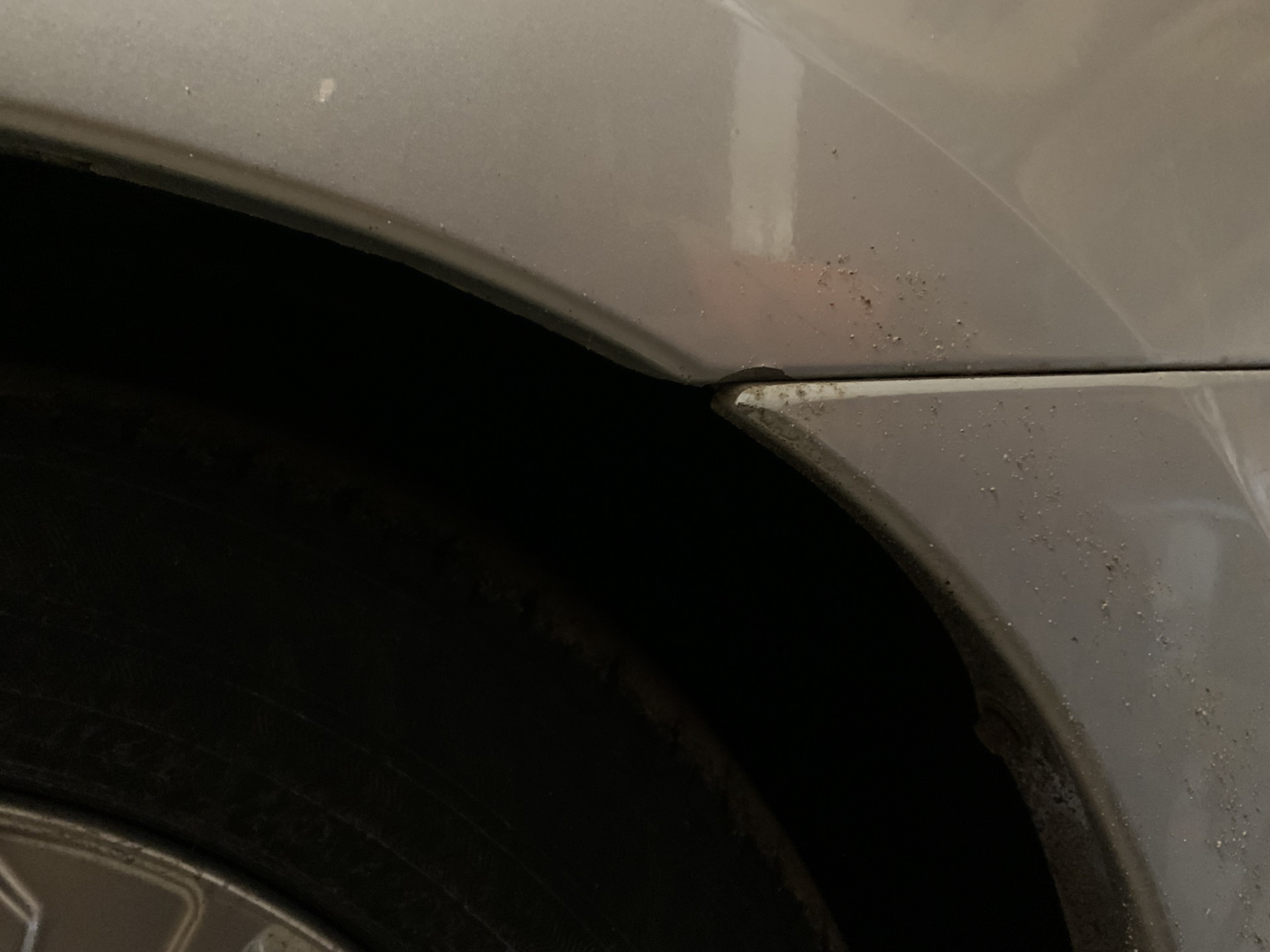 Минус задний дворник. Внешняя кнопка багажника. — Lada Гранта лифтбек ...