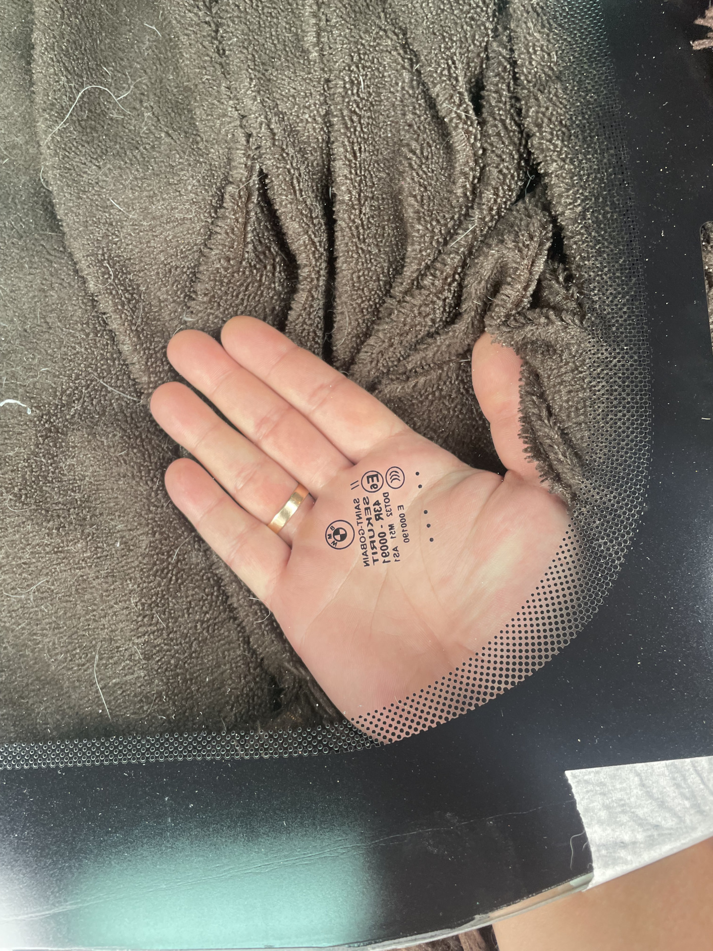 Лобовое стекло и молдинг — BMW X5 (E53), 3 л, 2003 года | запчасти | DRIVE2