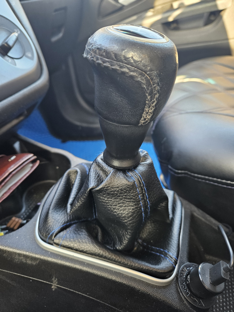 Заменил кожух рычага КПП — FIAT Linea, 1,4 л, 2011 года | своими руками ...