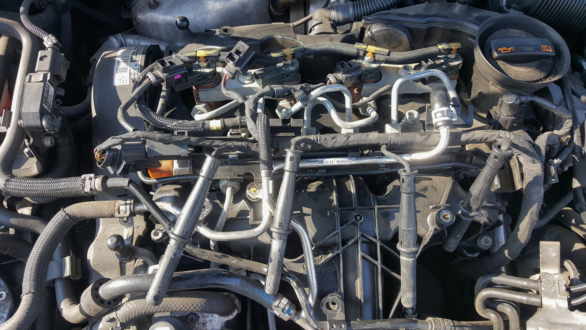 Свечи накала — Denso DG-193 — Volkswagen Passat B7, 2 л, 2012 года | запчасти | DRIVE2